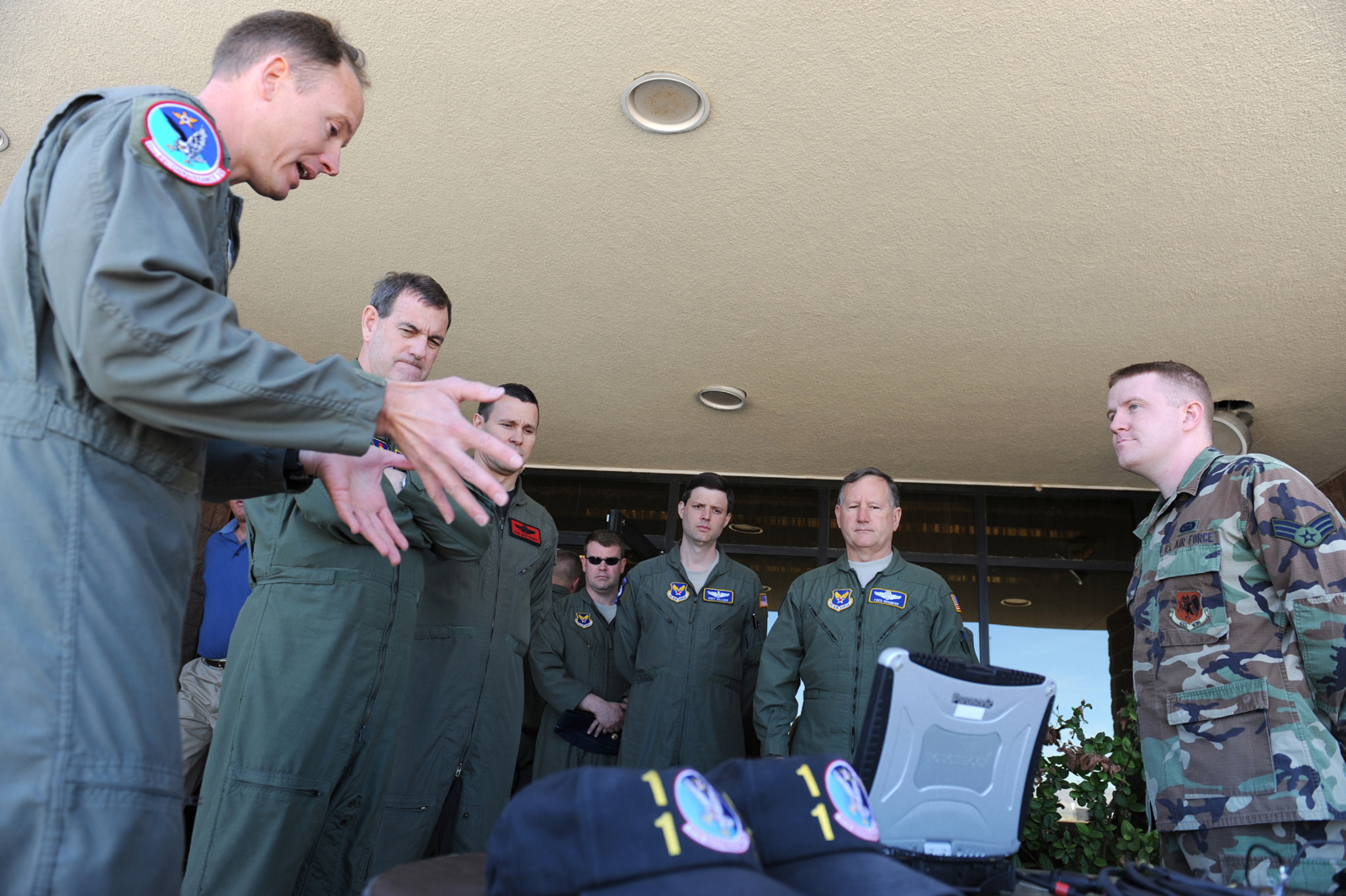 AETC Commander Visits Creech