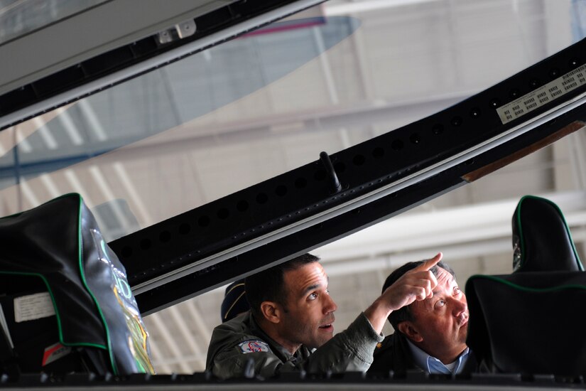 Colombian Air Force commander visits Langley > Joint Base Langley ...