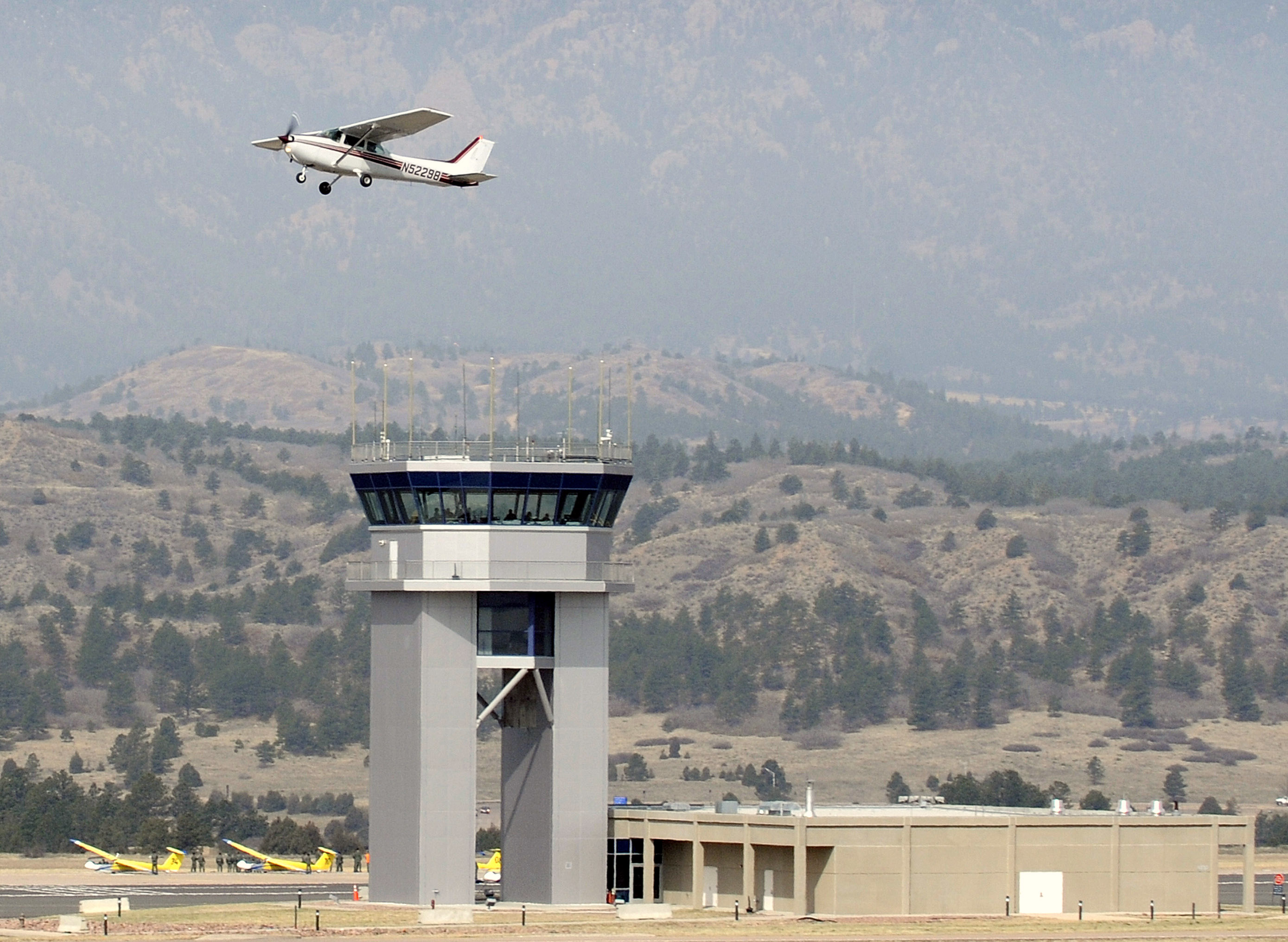 Clouds lift for 'Cadet for a Day' > Air Force > Article Display