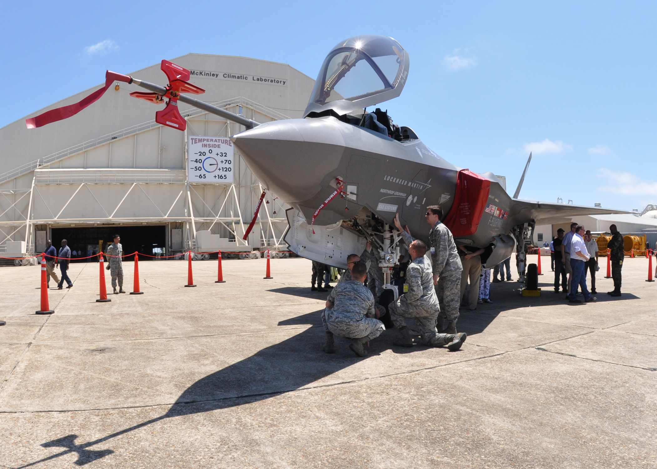 General sees opportunity, innovation at F-35 training wing > Air Force ...