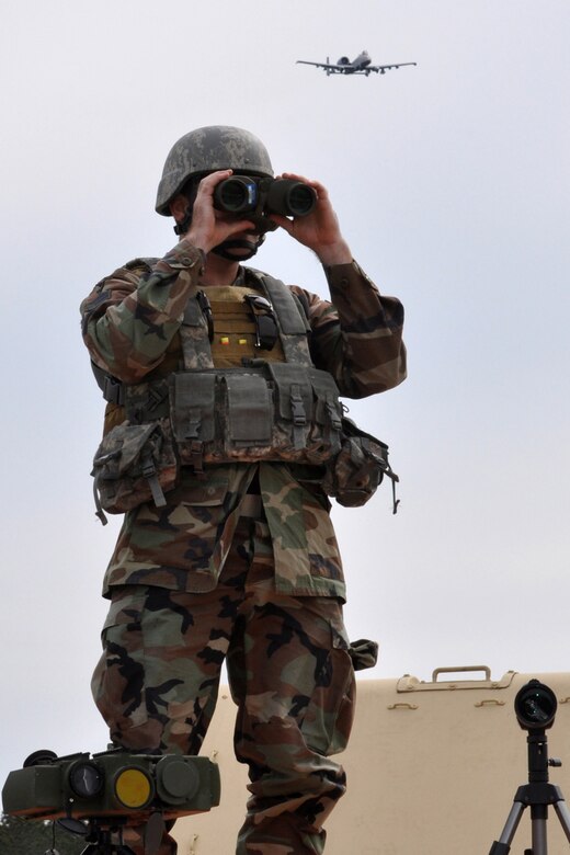 A-10 pilots help train joint attack controllers on ground > Air Force ...