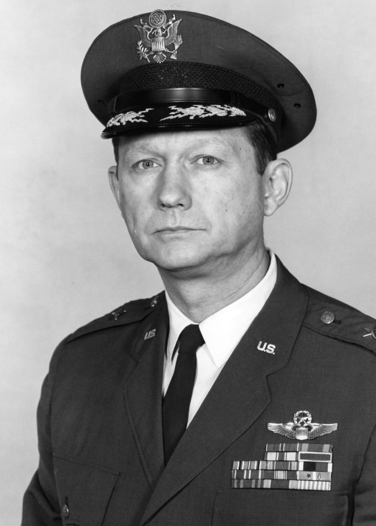 MAJOR GENERAL JACK BONDS ROBBINS > Air Force > Biography Display