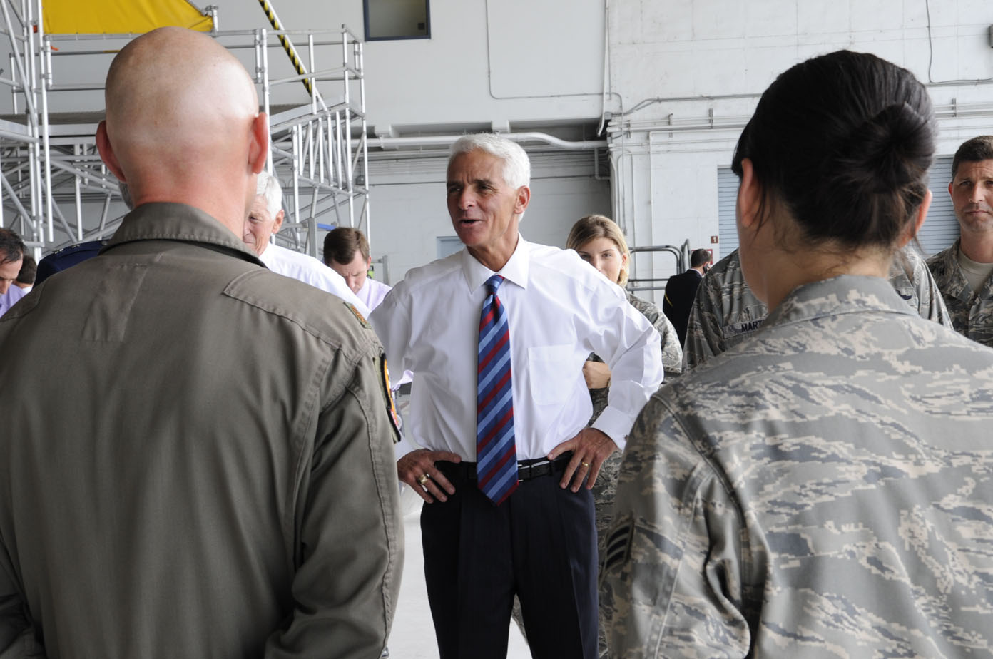 Governor Crist visits MacDill