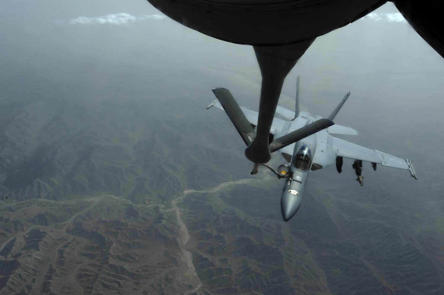 Photo essay: AMC in Action - Combat air refueling > Air Mobility ...