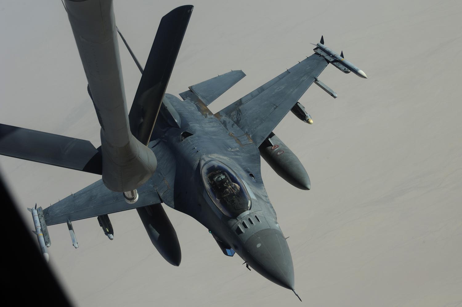 Photo essay: AMC in Action - Combat air refueling > Air Mobility ...