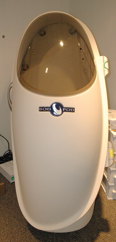 Bod Pod tests for fat ratio > Hill Air Force Base > Article Display