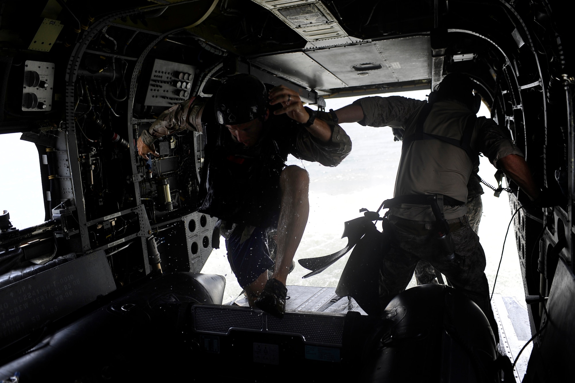 1 SOSS teaches, trains for next generation of Air Commandos > Hurlburt ...