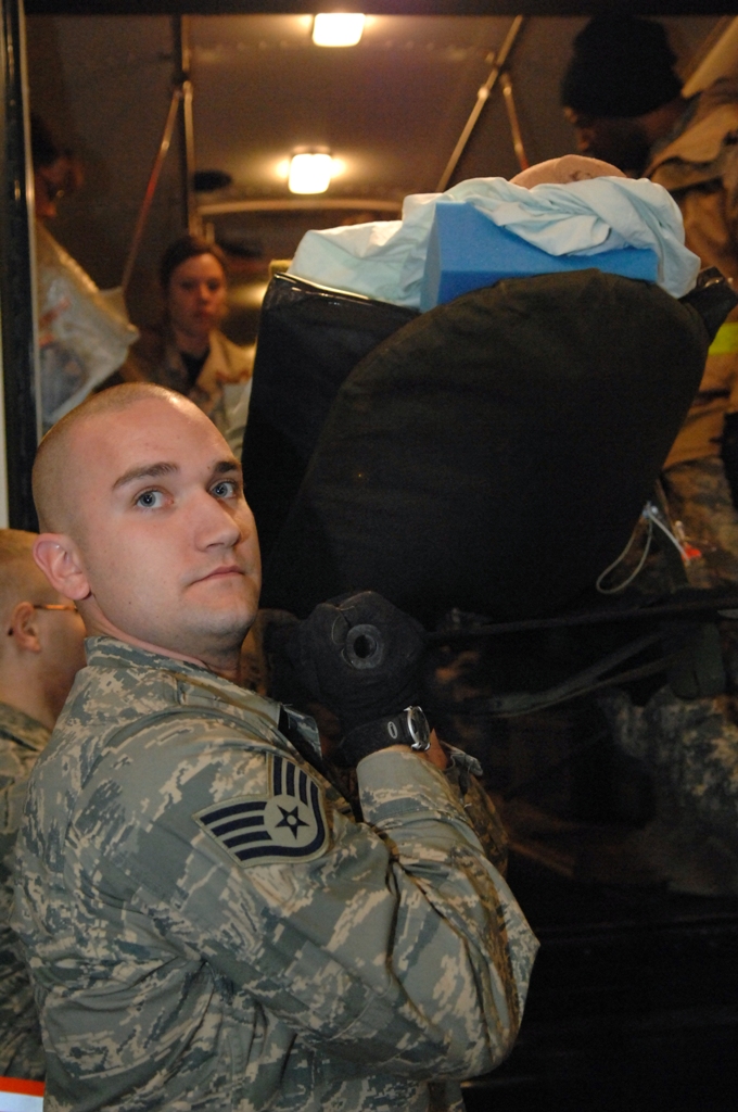 Critical Care Air Transport Teams: 'Prepared for anything' > Air ...