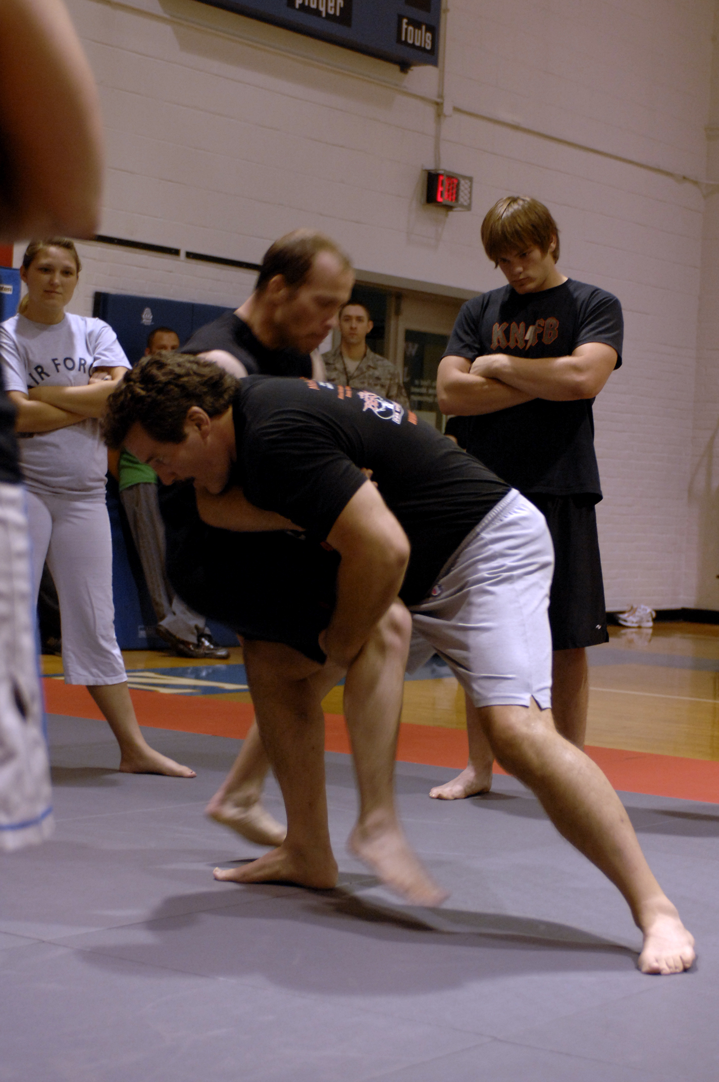 UFC fighter trains Team Whiteman > Whiteman Air Force Base > Article ...