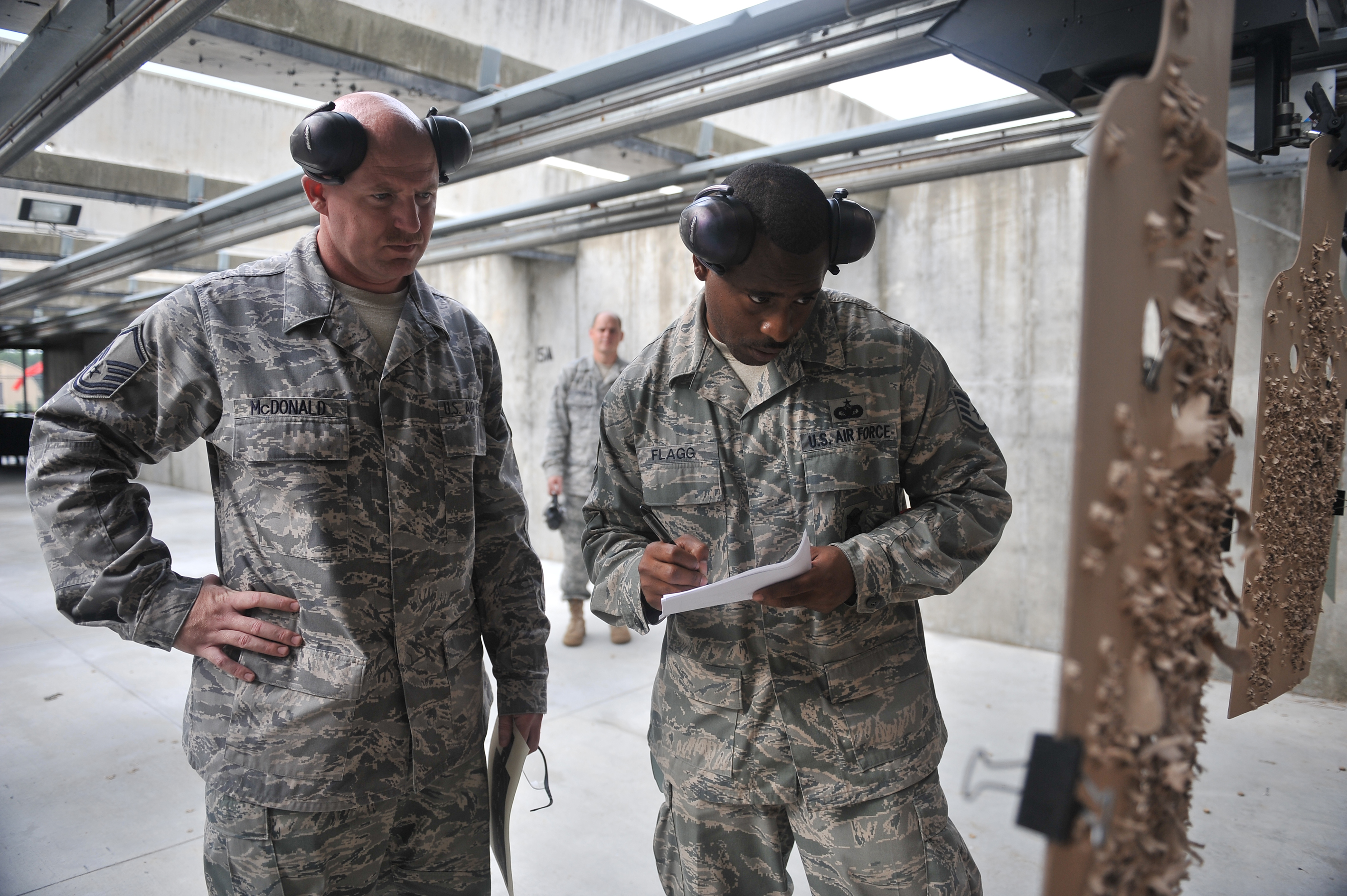 Shaw promotes small-arms excellence in competition > Shaw Air Force ...