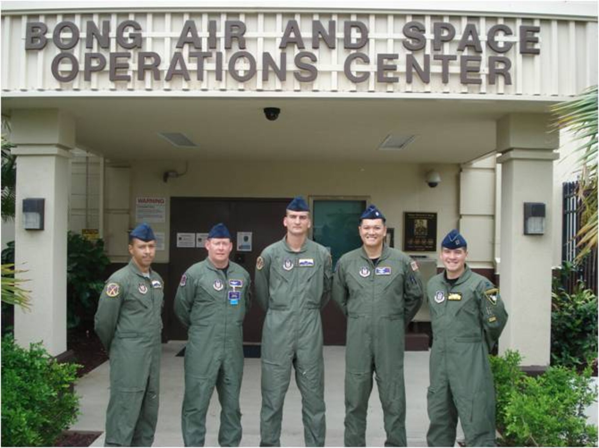 310 SW Airmen support Talisman Saber 2009 > 310th Space Wing > Article ...