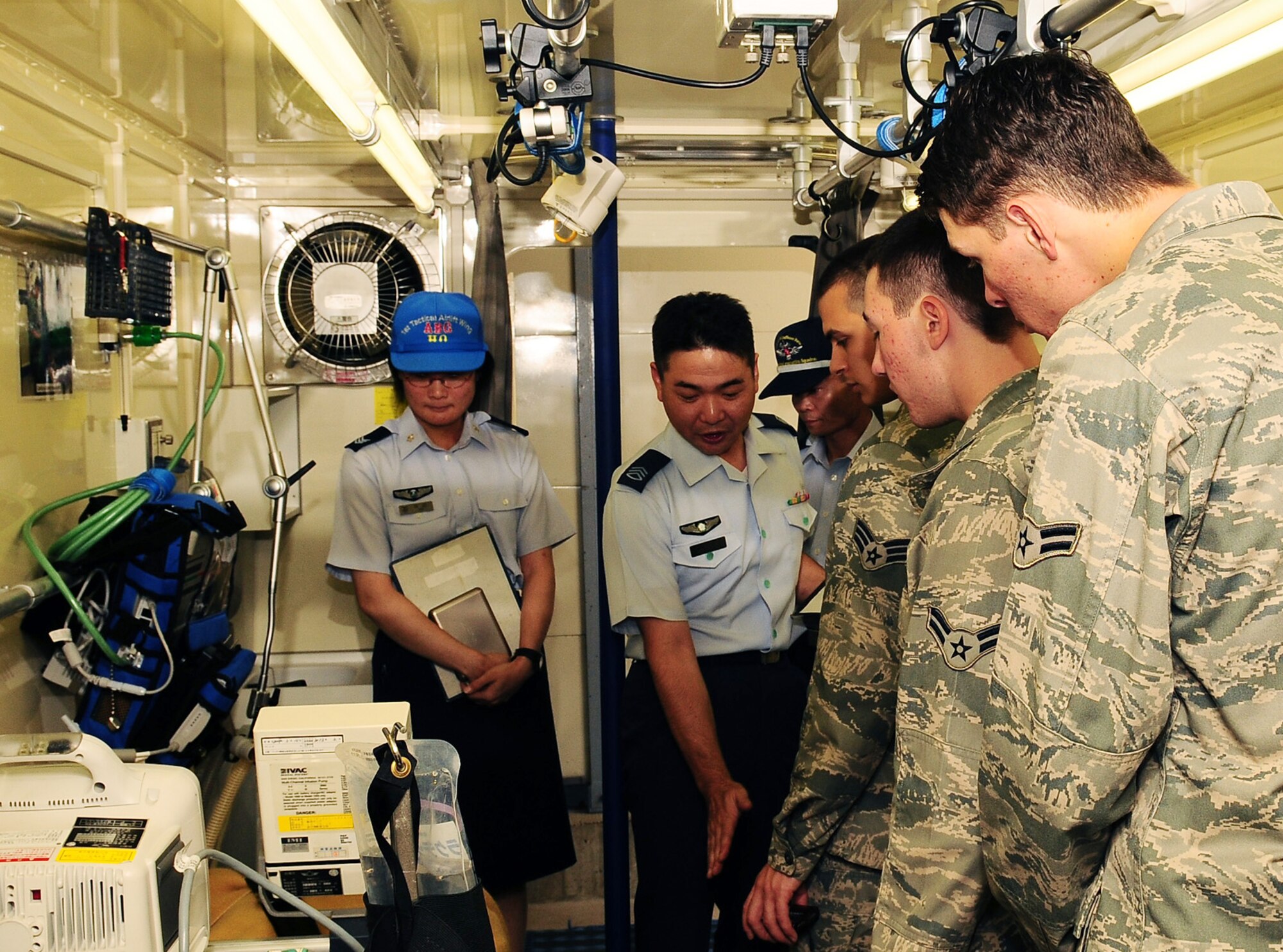 Learning from each other > Yokota Air Base > Article Display