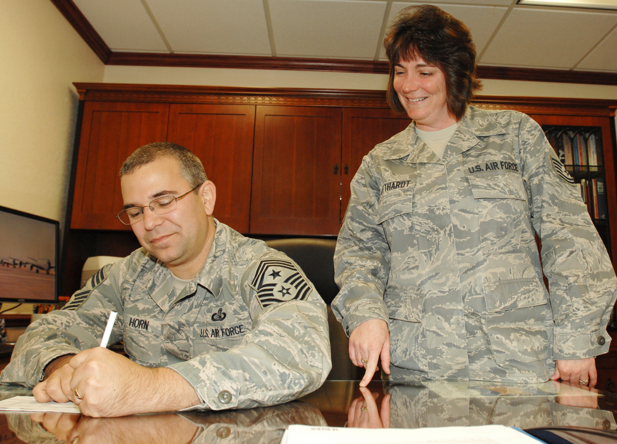 Command chief donates to CFC > McConnell Air Force Base > News