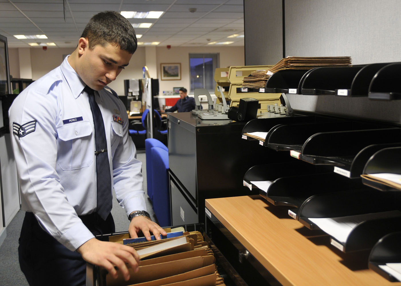 Operations manager portrays 'Excellence in All We Do' > Royal Air Force ...