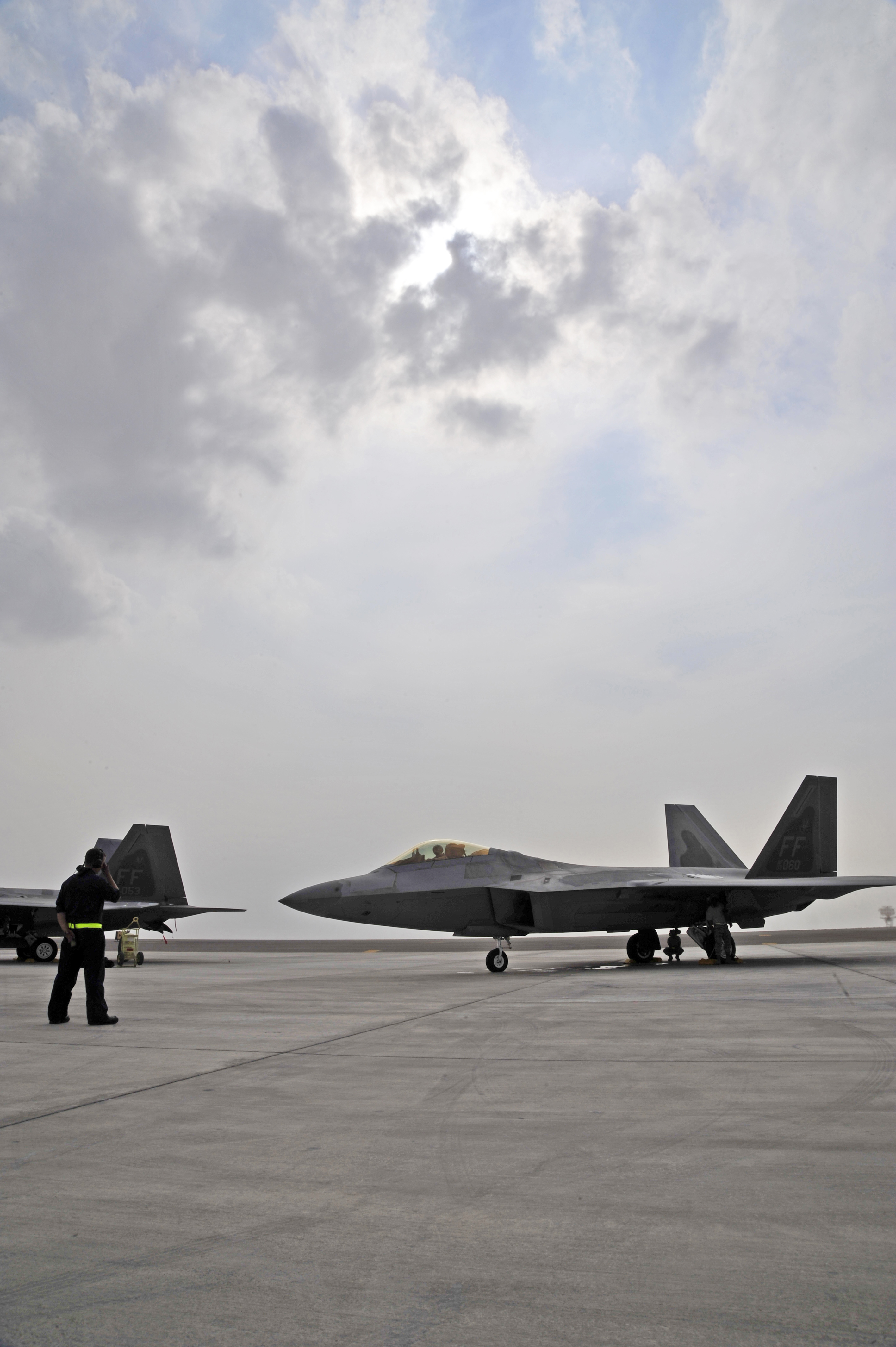 F-22s at UAE Air Warfare Center > U.S. Air Forces Central > News
