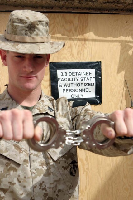 Sergeant takes on task of handling detainees > 2nd Marine Division ...