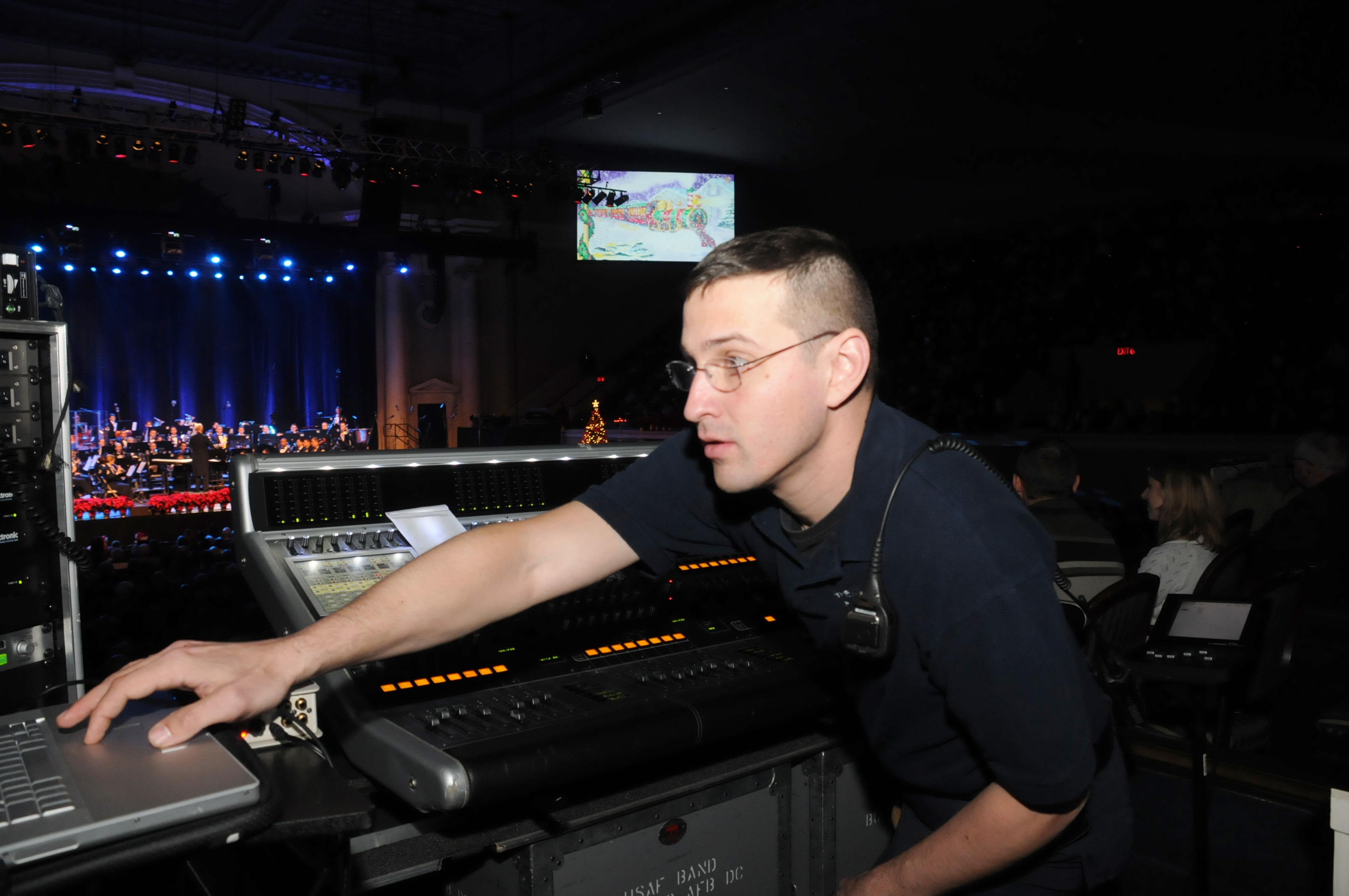 AF Band fights the clock to produce 'Off We Go' > Air Force District of ...