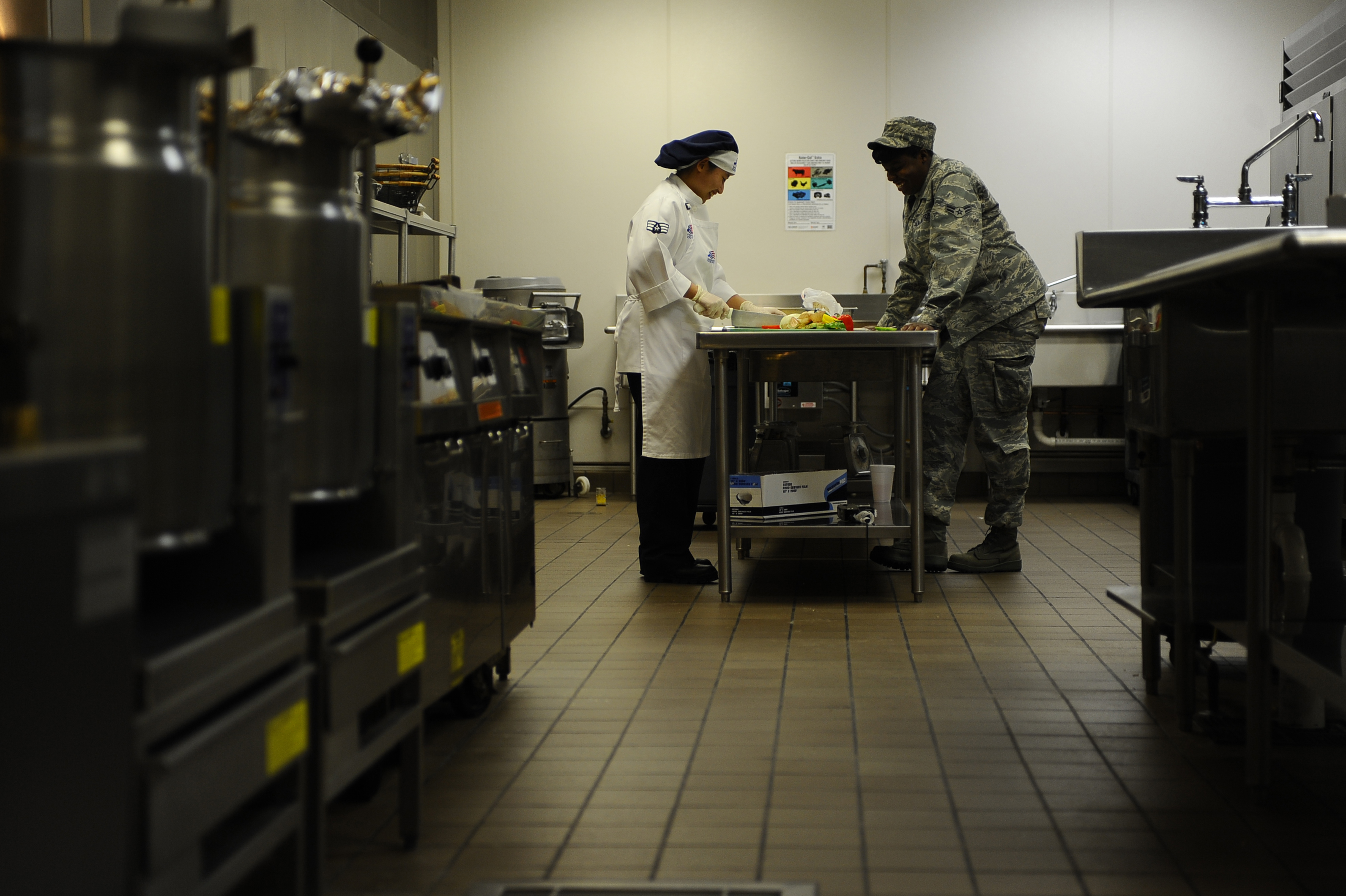 Airmen compete in culinary challenge to become top chef > Hurlburt ...