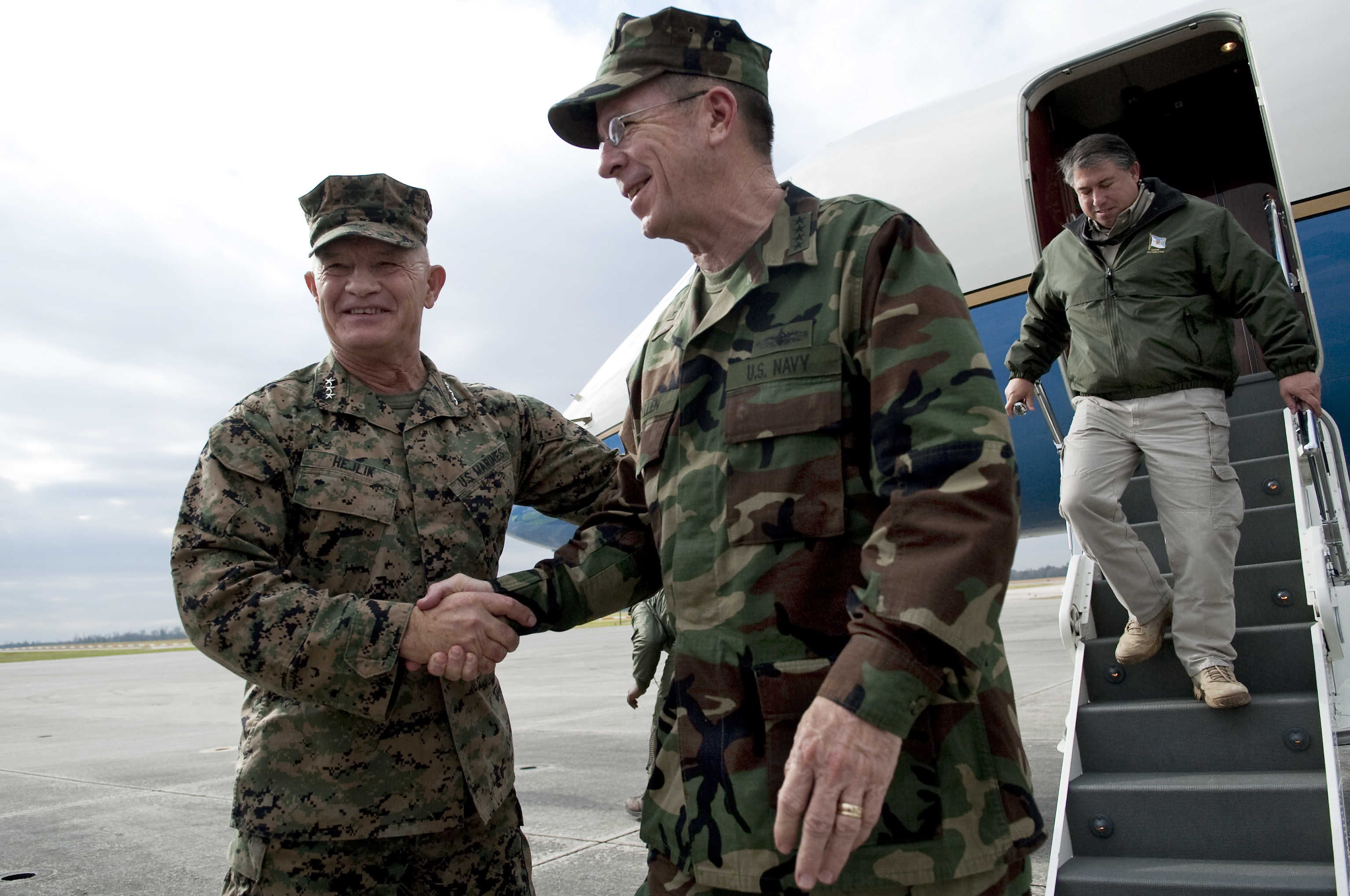 U.S. Marine Corps Lt. Gen. Dennis J. Hejlik, commander, 2nd Marine ...