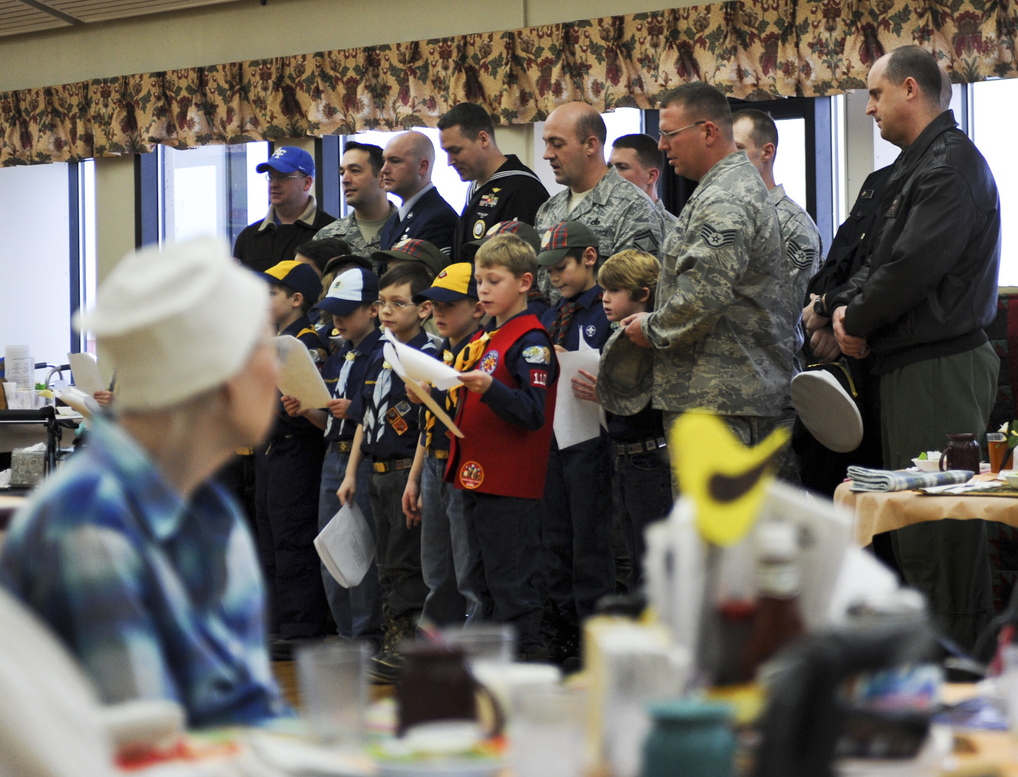 Cub Scouts sing Christmas carols to veterans > Pacific Air Forces ...