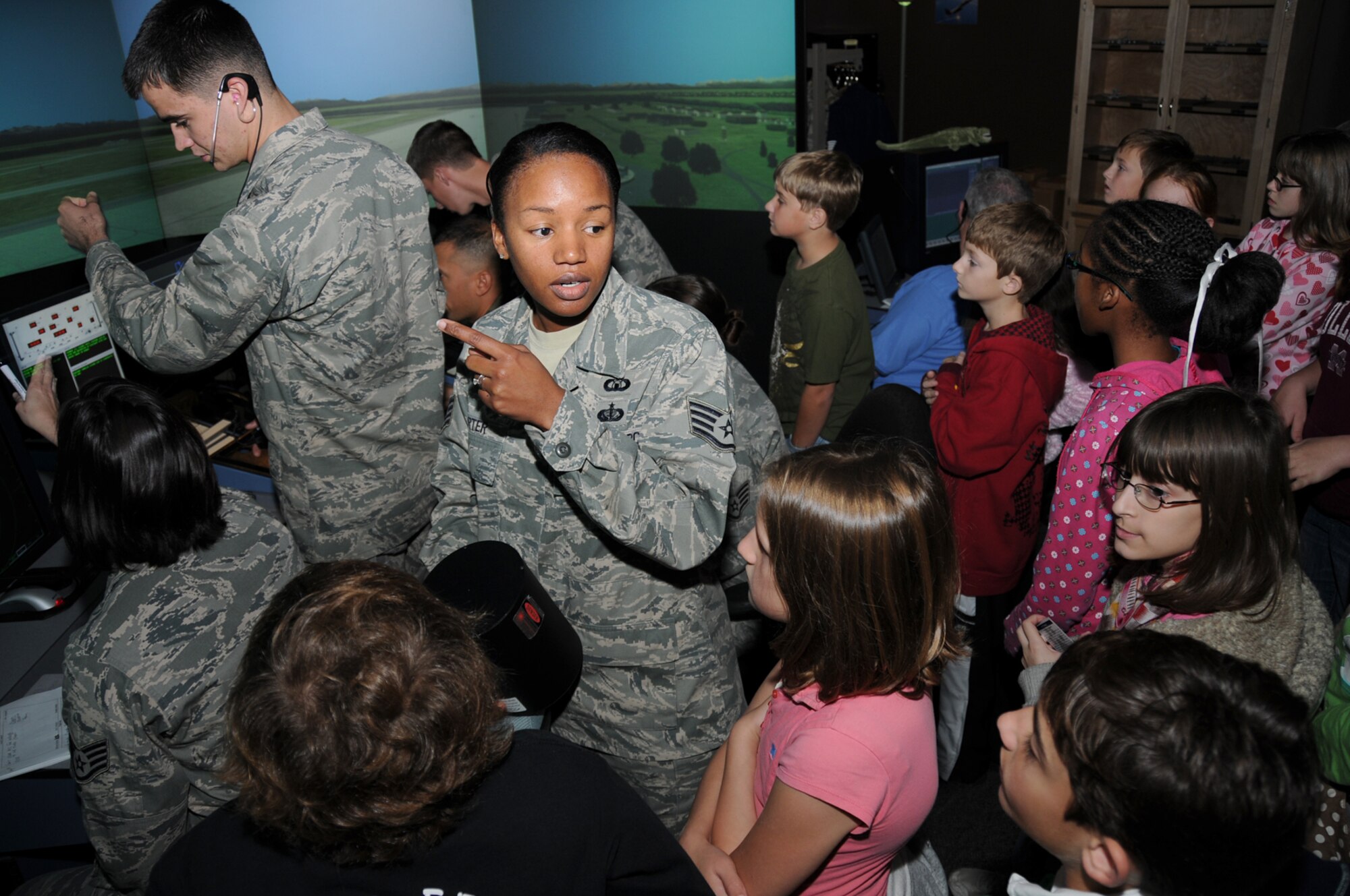 Popps Ferry students tour Keesler > Keesler Air Force Base > Article ...