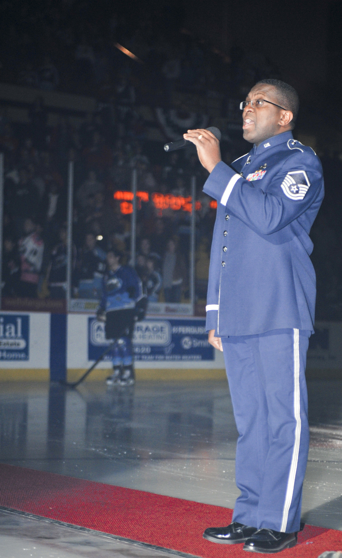 Alaska Aces show their military appreciation > Joint Base Elmendorf ...