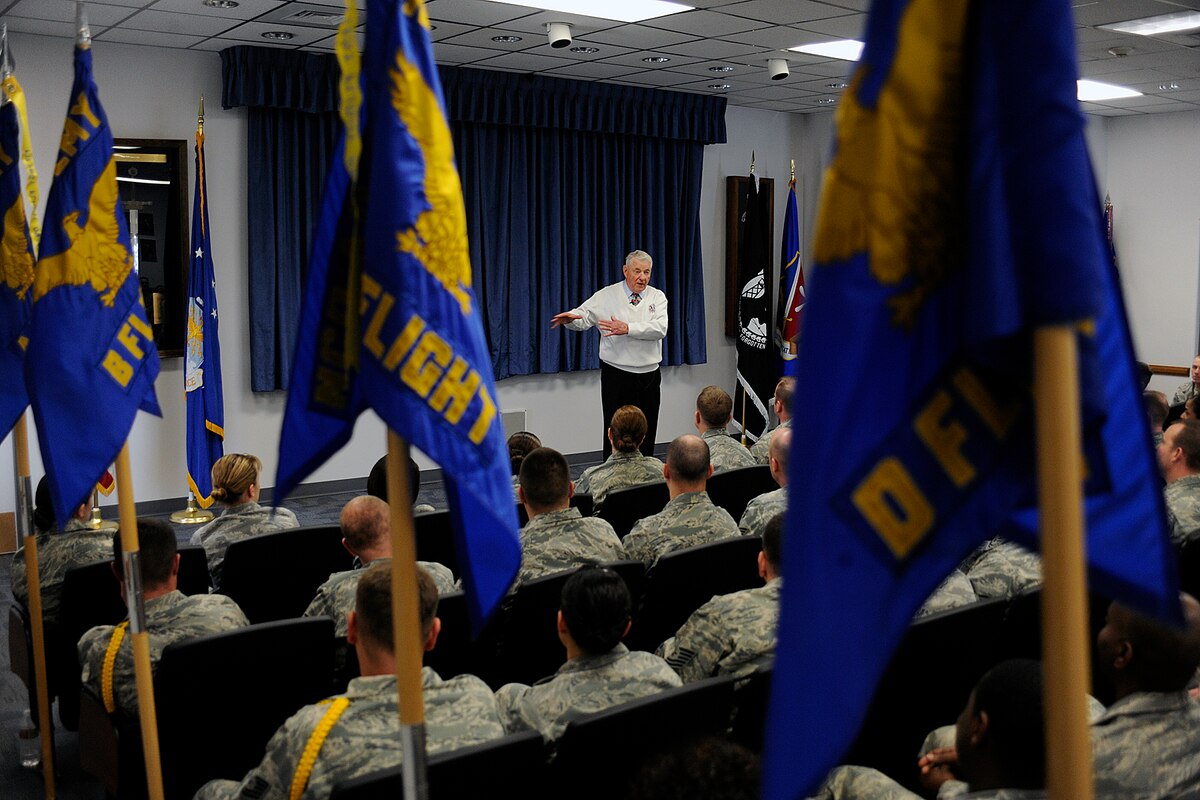 Fifth chief master sergeant of the Air Force visits Vosler NCOA, gives ...