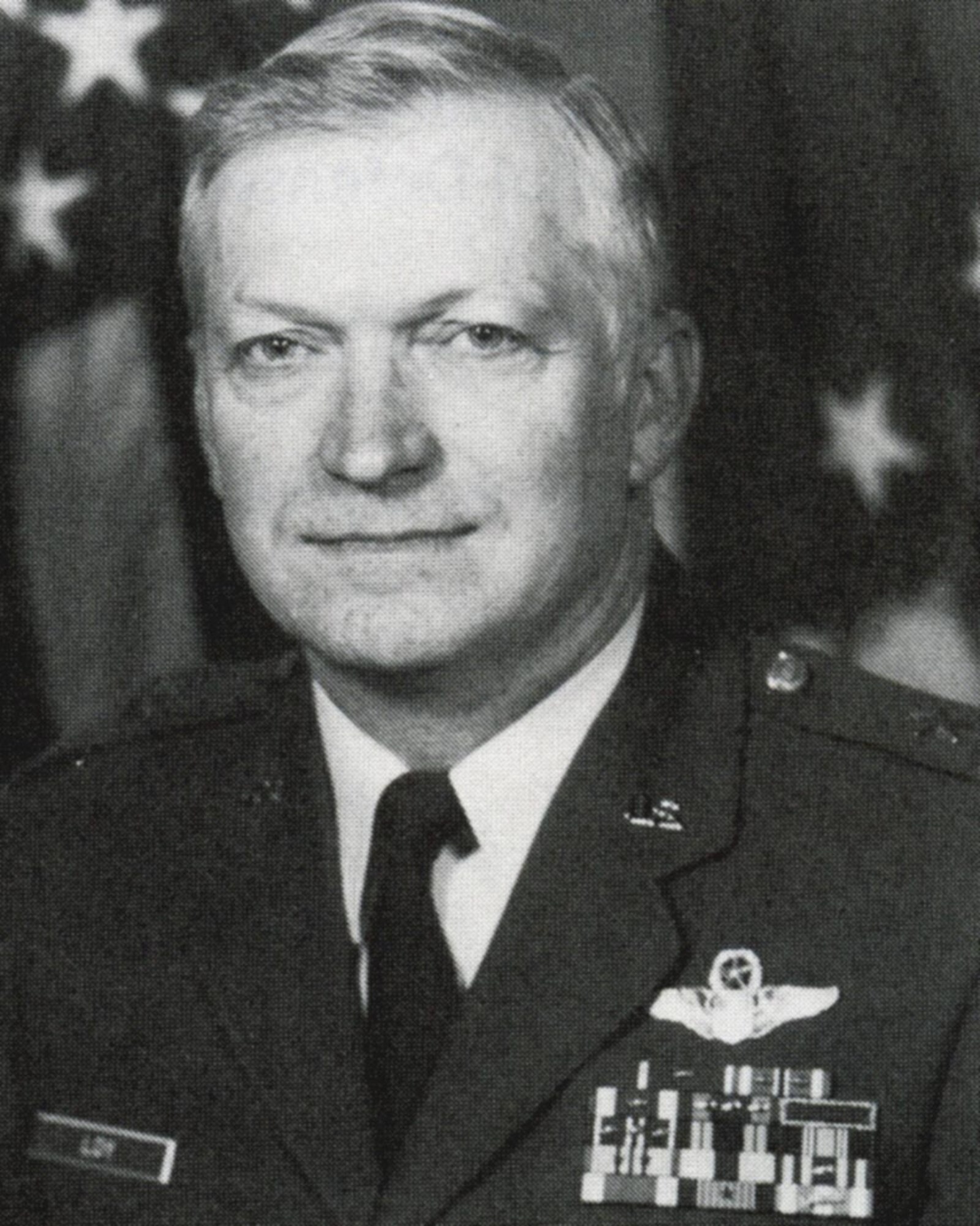 BRIGADIER GENERAL NOAH E. LOY > Air Force > Biography Display