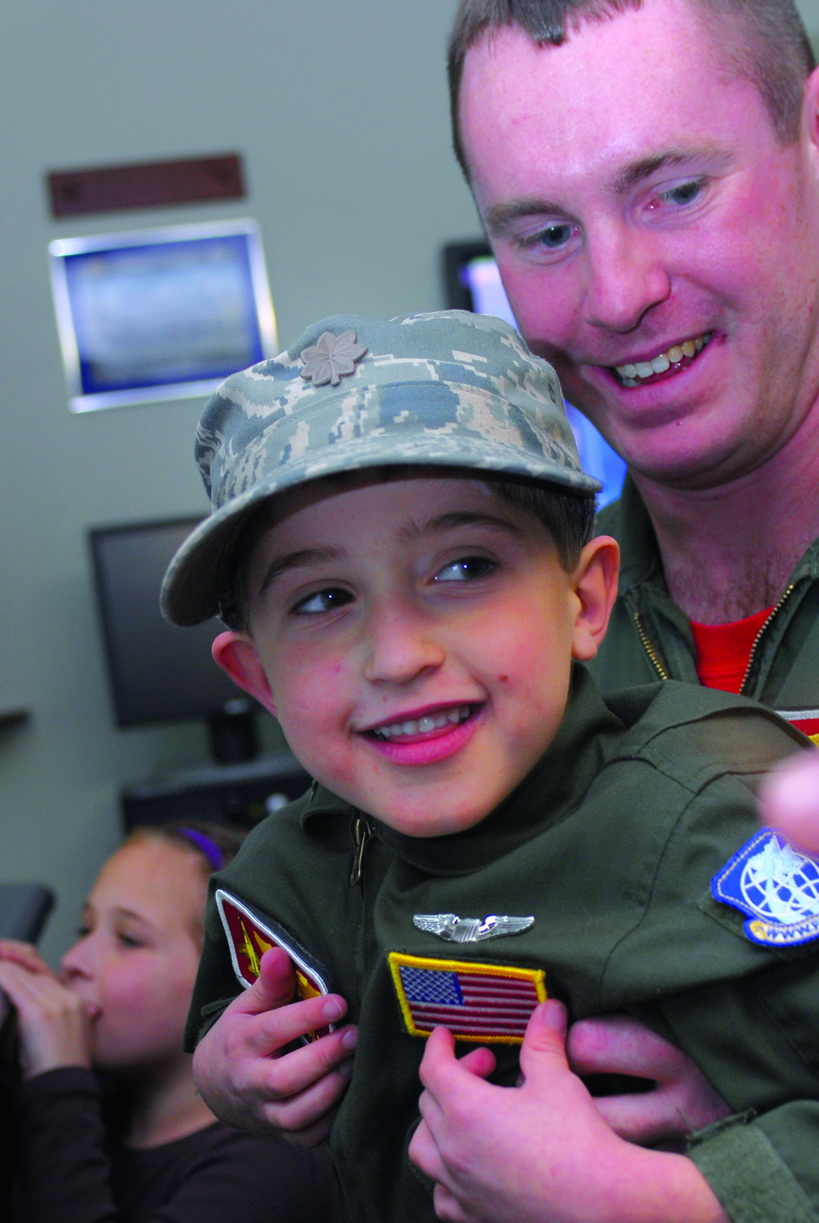 Pilot-for-day visits 62nd Fighter Squadron > Luke Air Force Base ...