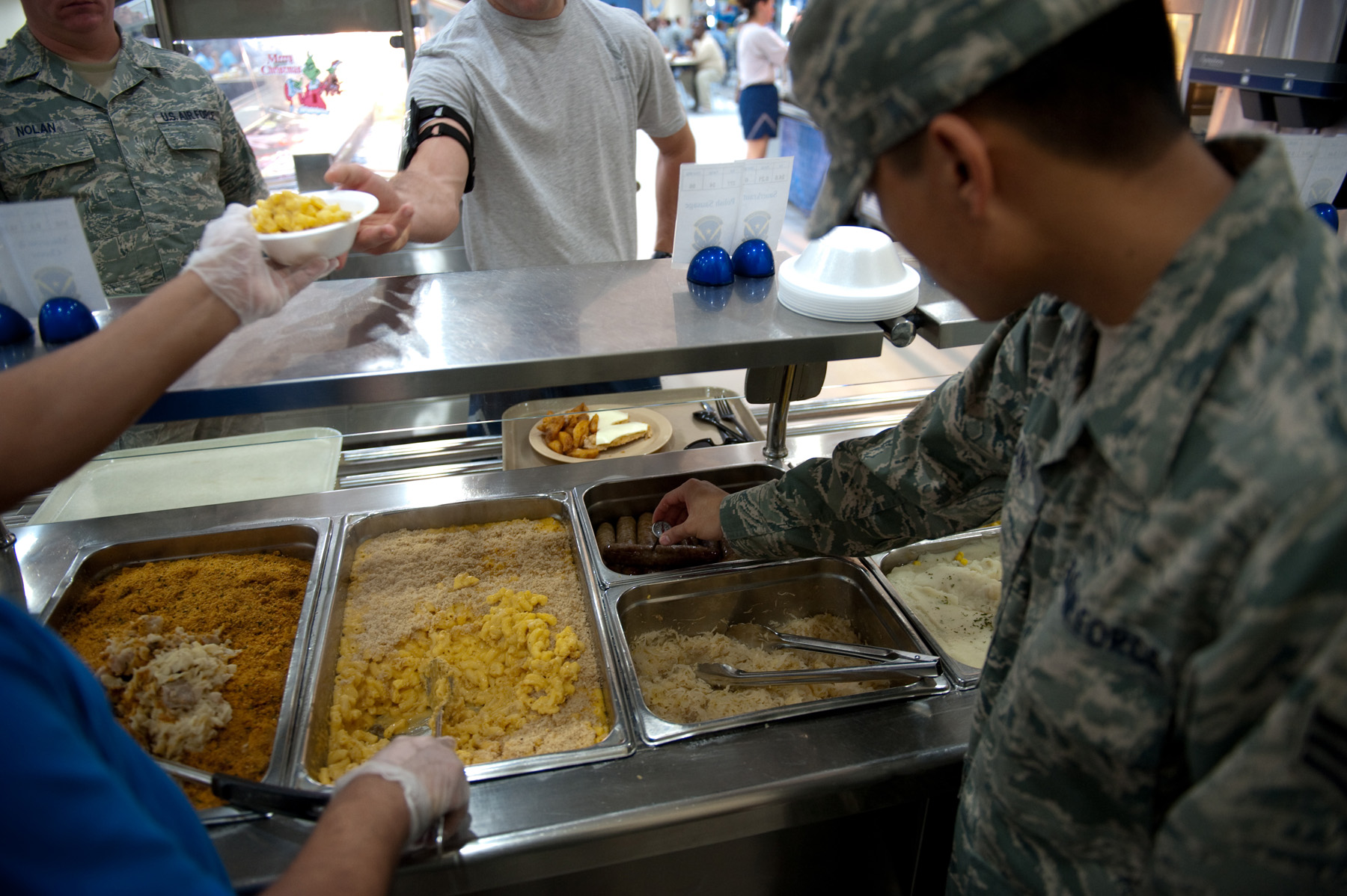 Airmen keep deployed dining facilities cooking > Eglin Air Force Base ...