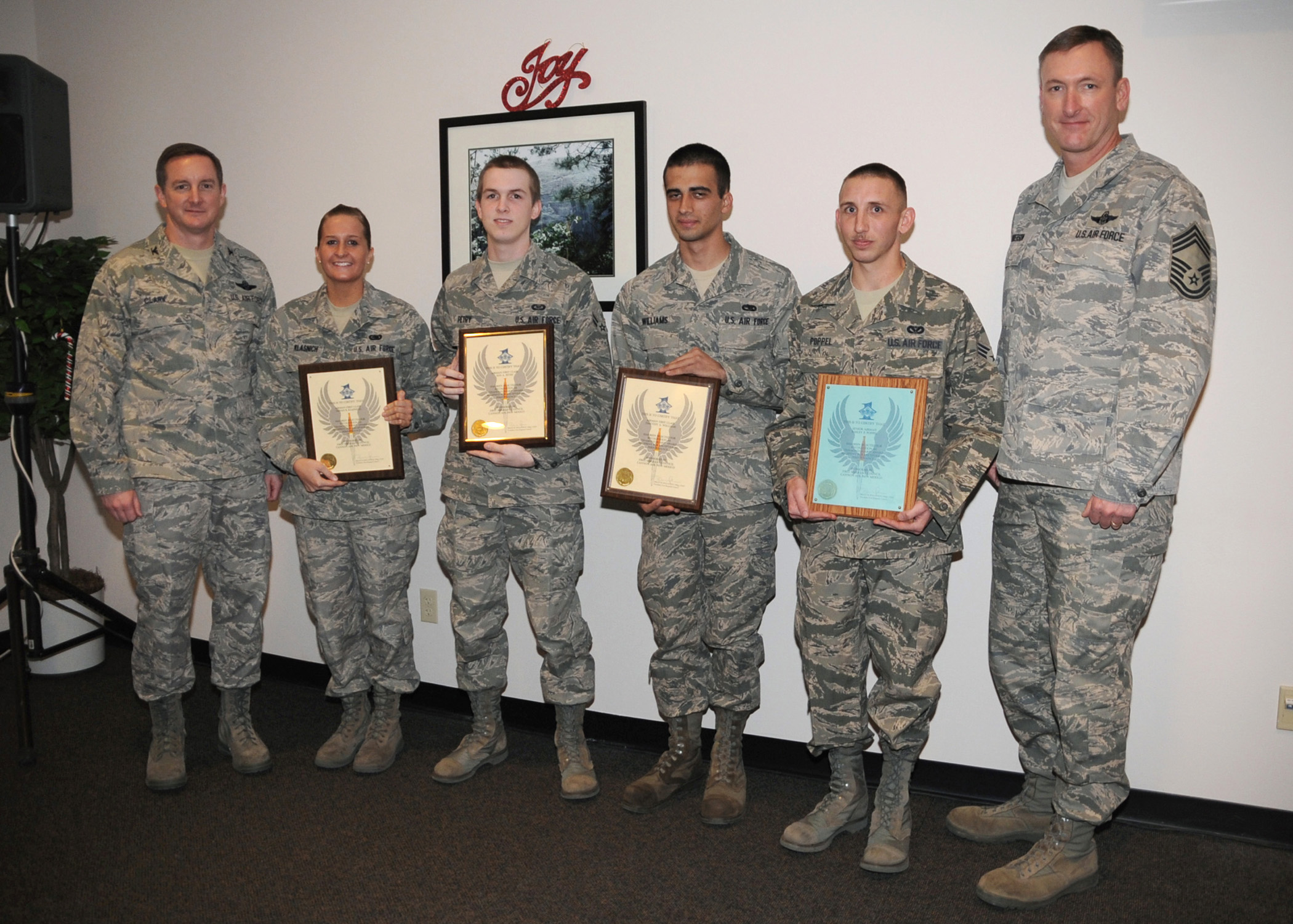 Diamond Sharp recognizes top performers > Cannon Air Force Base > News
