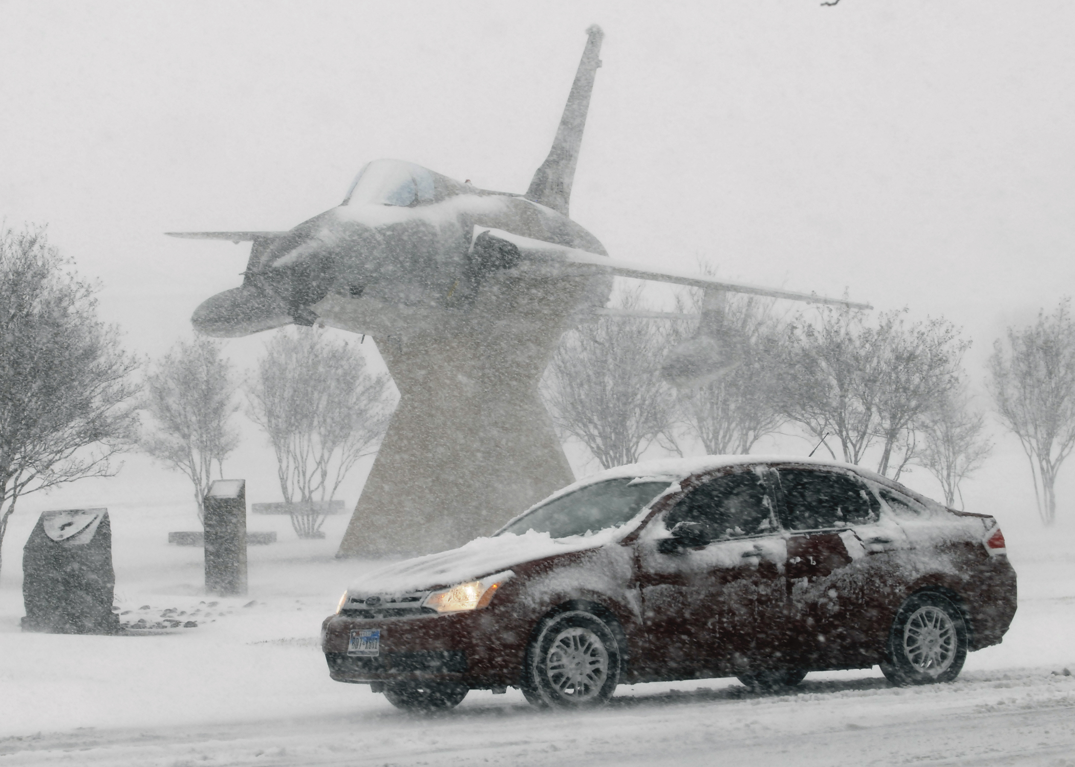 2009 blizzard brings out best in Sheppard > Sheppard Air Force Base ...