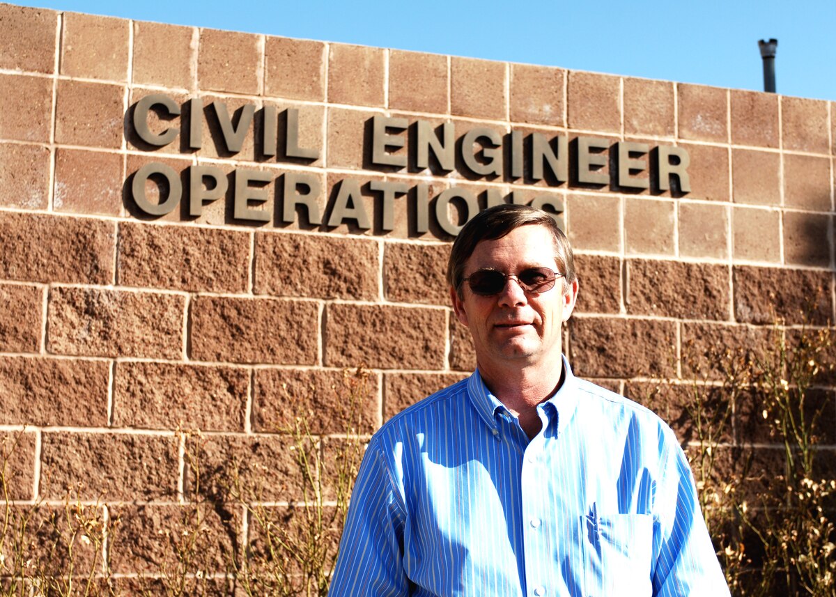 Engineer gets the job done, earns Air Force recognition > Cannon Air ...