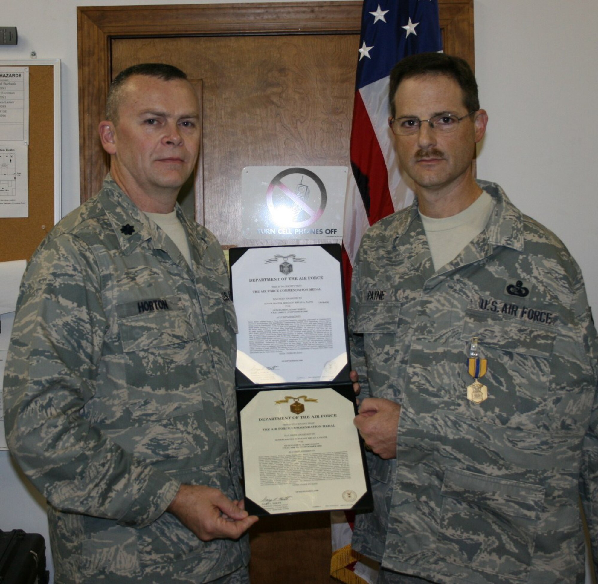 Payne receives medal for overseas duty > 916th Air Refueling Wing ...