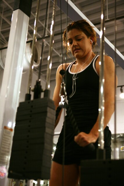 Fulfilling a dream: MWHS-3 Marine to compete in fitness competition ...