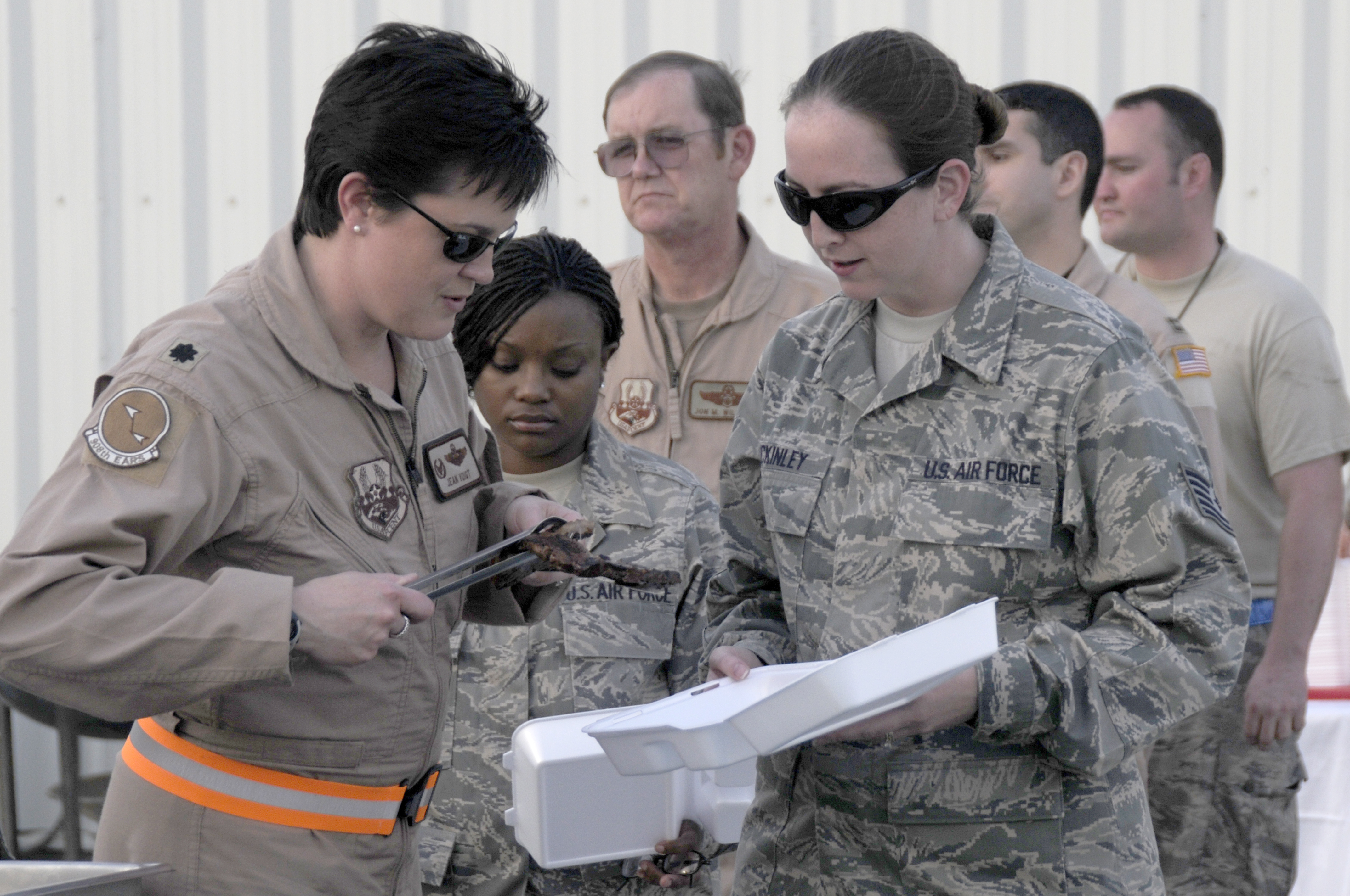 380th opens new dining facility > U.S. Air Forces Central > 380AEW ...