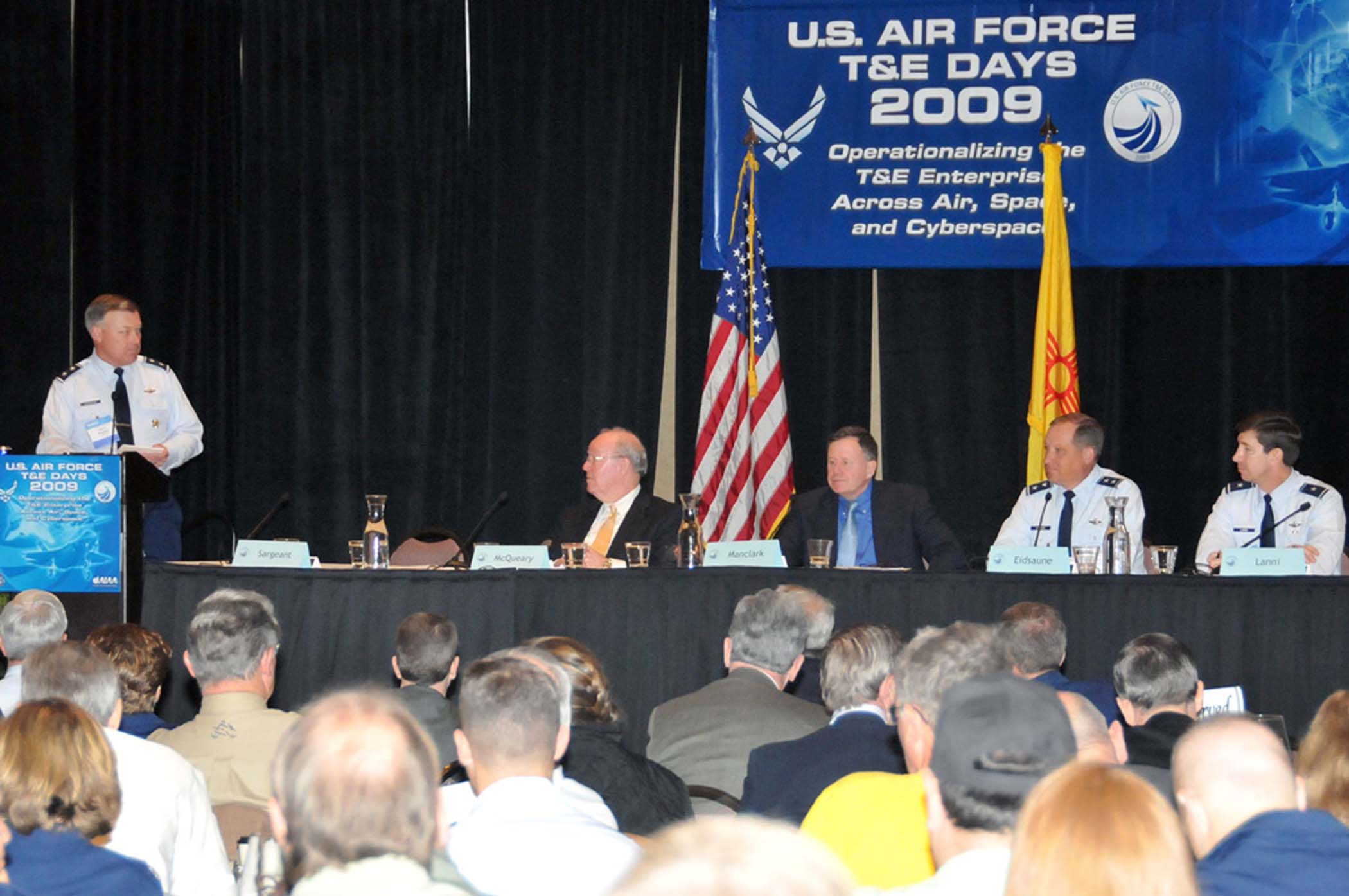 Air Force conference focuses on test and evaluation > Air Force ...