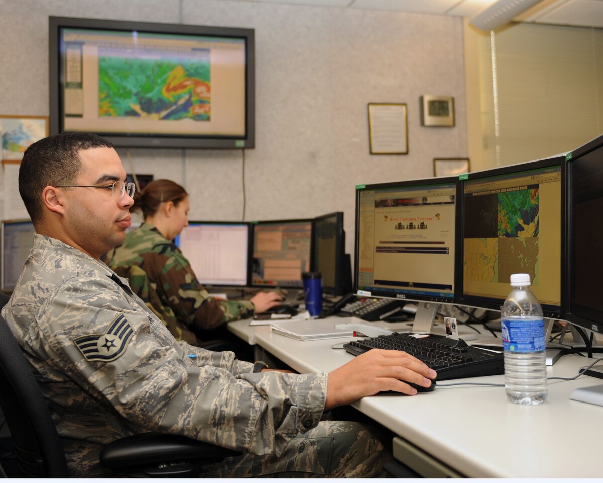 Operational Weather Squadron picks up new responsibilities > Scott Air ...