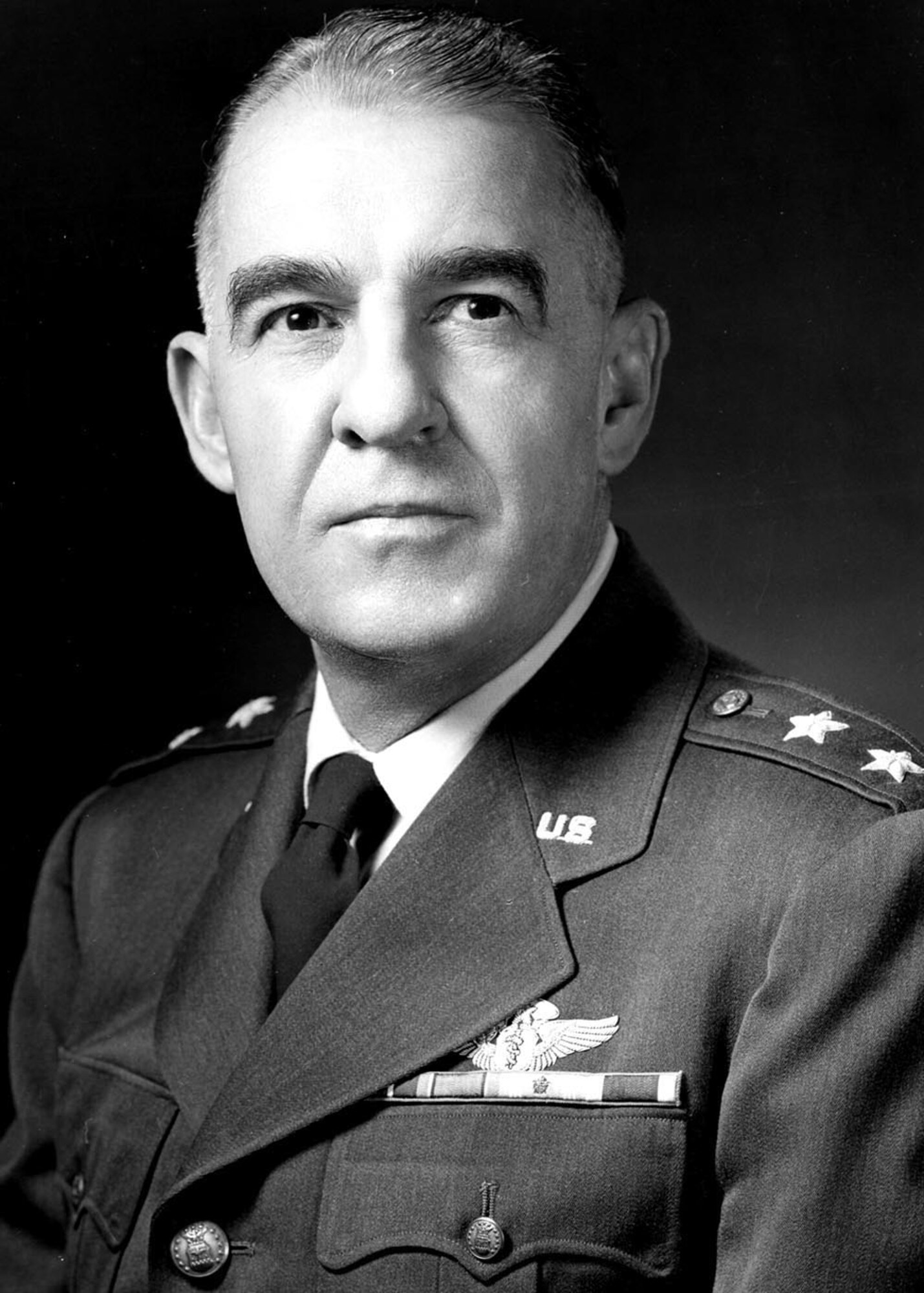MAJOR GENERAL OLIVER K. NIESS > Air Force > Biography Display