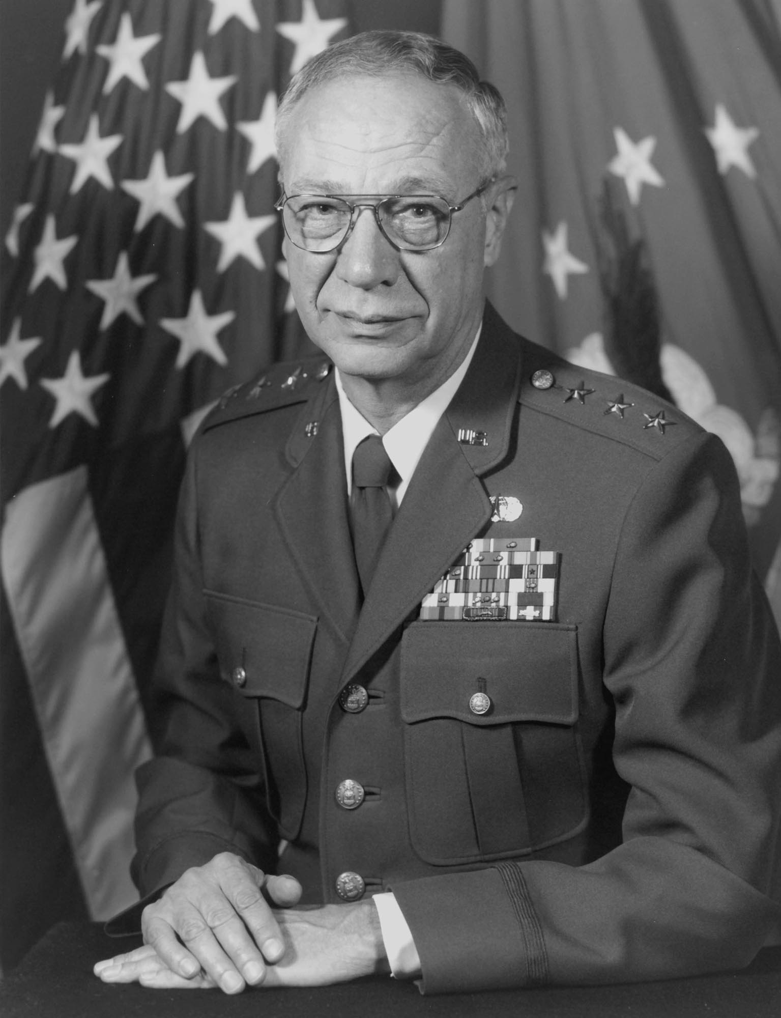 LIEUTENANT GENERAL CARL G. O'BERRY > Air Force > Biography Display