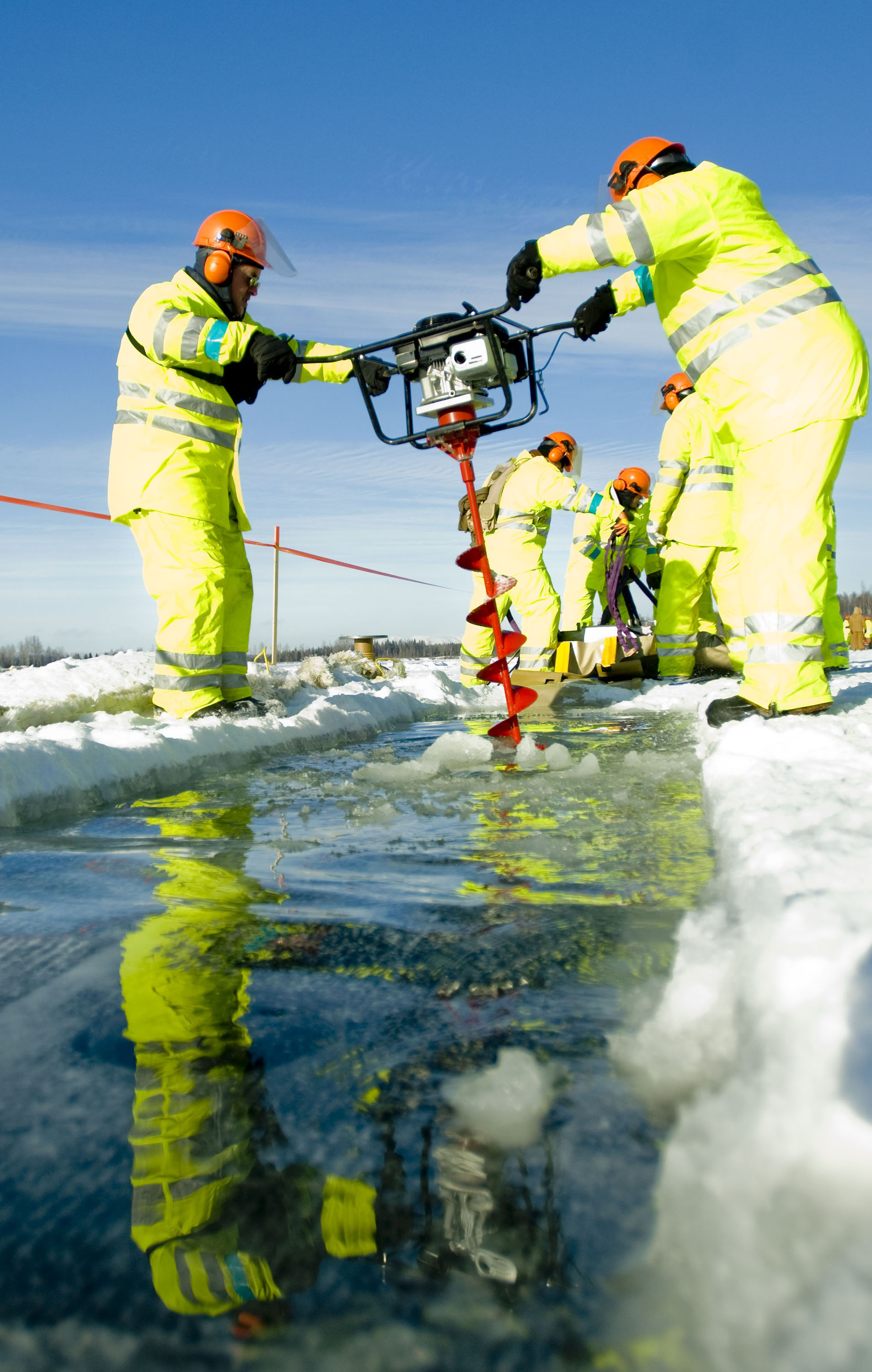 Ice Operation has slippery start > Joint Base Elmendorf-Richardson > News