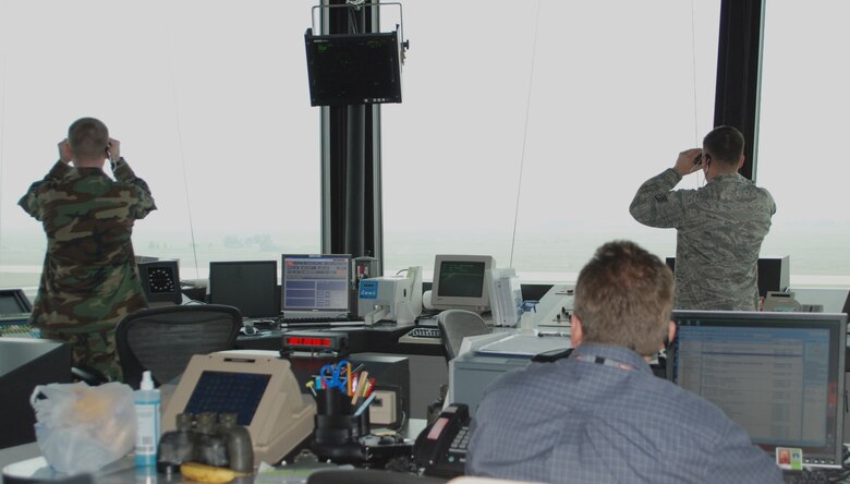 Smooth operators: Air traffic controllers, airfield managers keep Beale ...