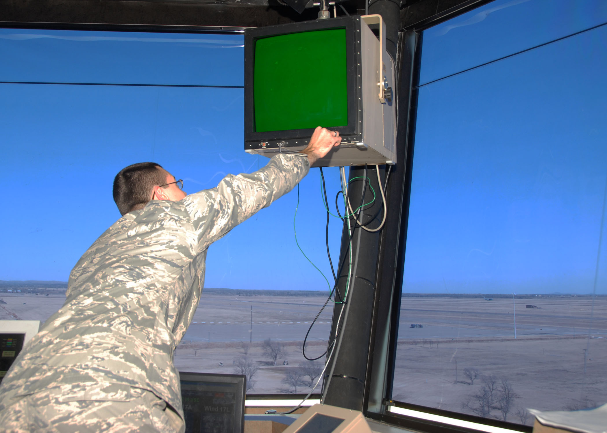 Airmen and technology keep Altus air traffic flowing > Altus Air Force ...