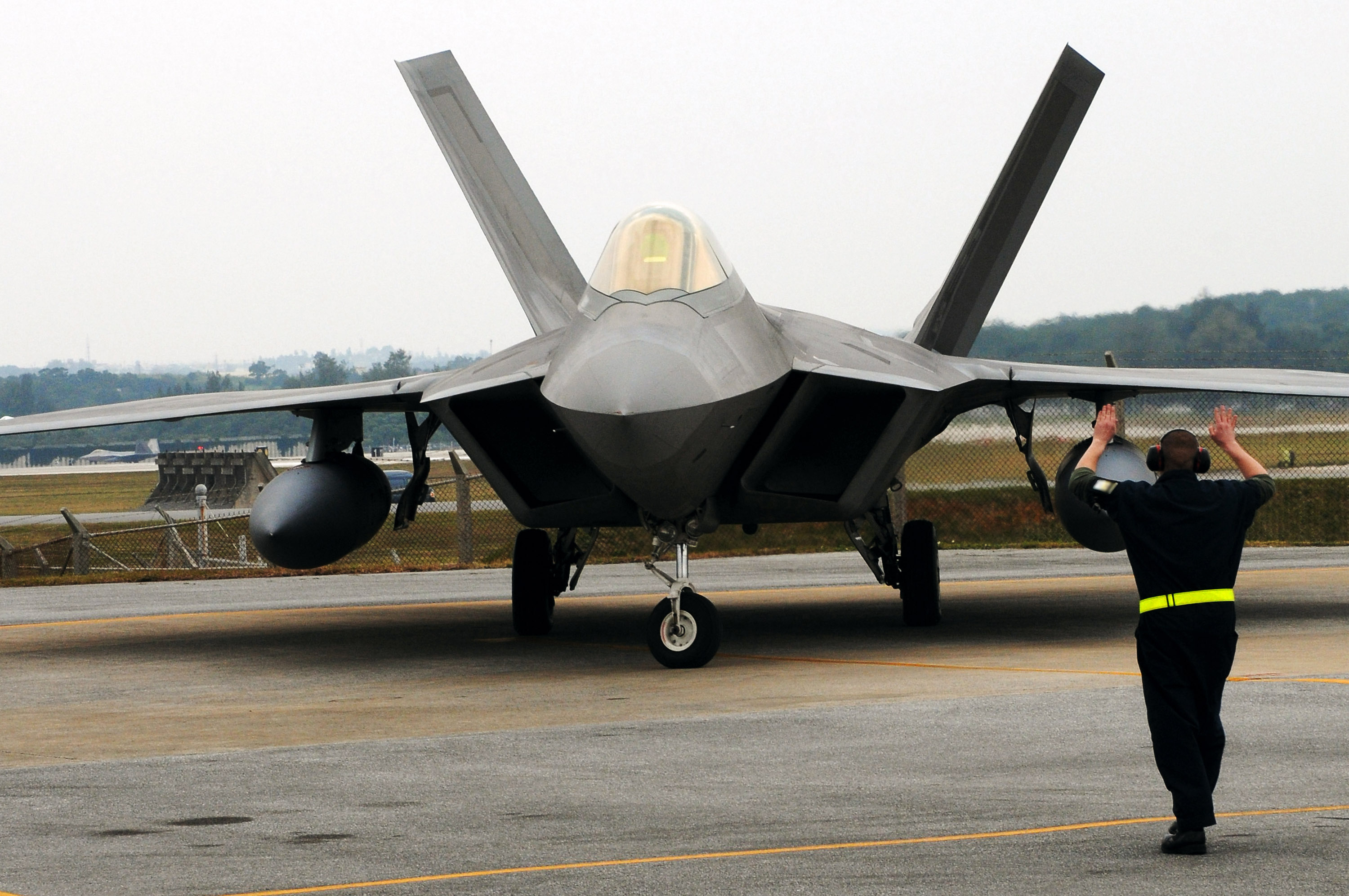 Raptors return to the Pacific > Air Force > Article Display