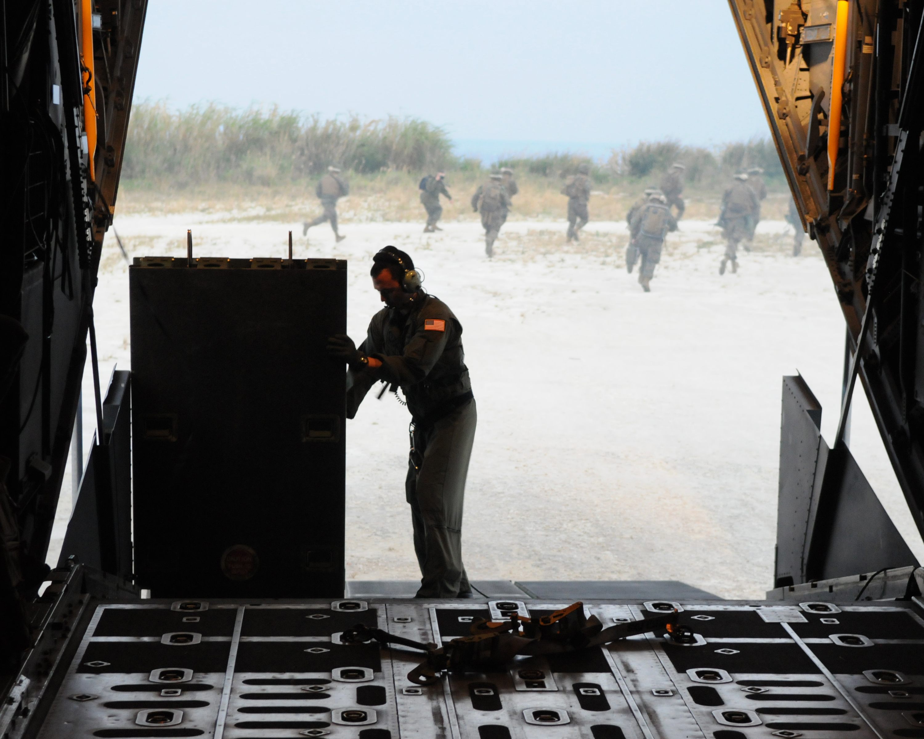 SOG Airmen train with Marines > Air Force Special Operations Command ...