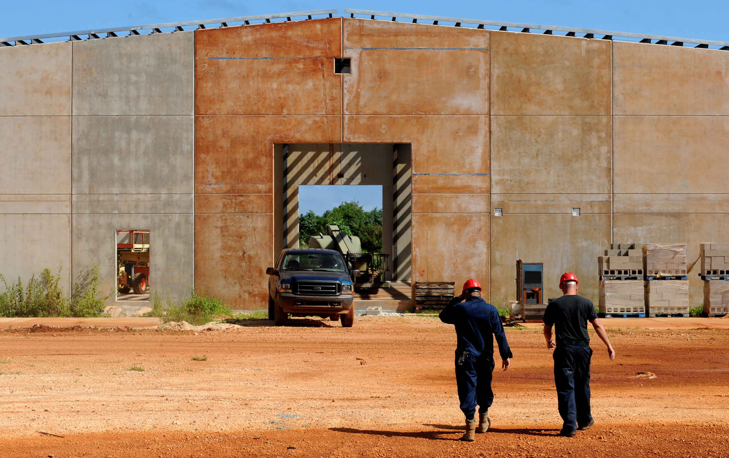 Andersen Red Horse units build PACAF training center > Pacific Air ...