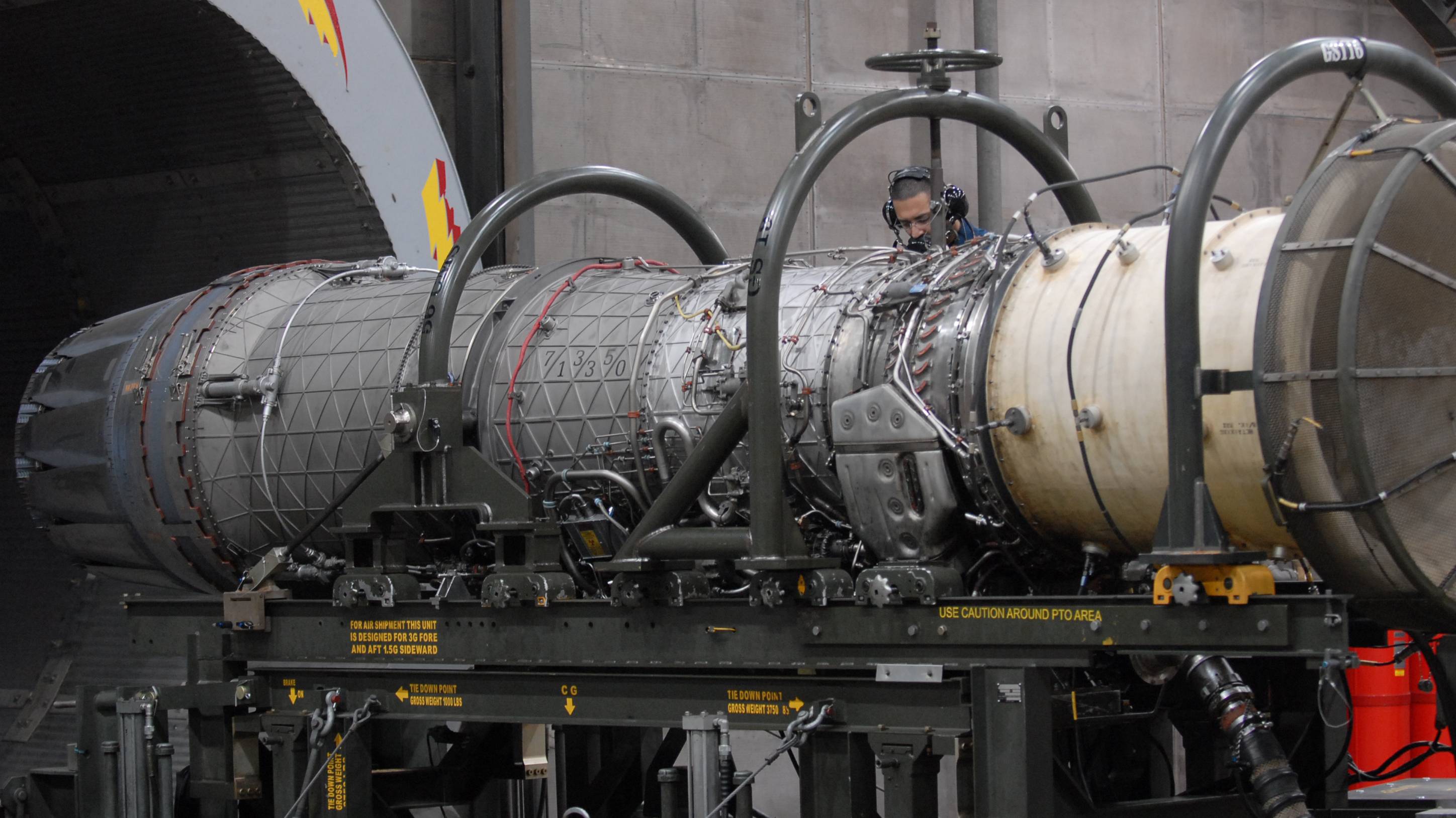 56 CMS Airmen provide 'thrust you can trust' > Luke Air Force Base ...