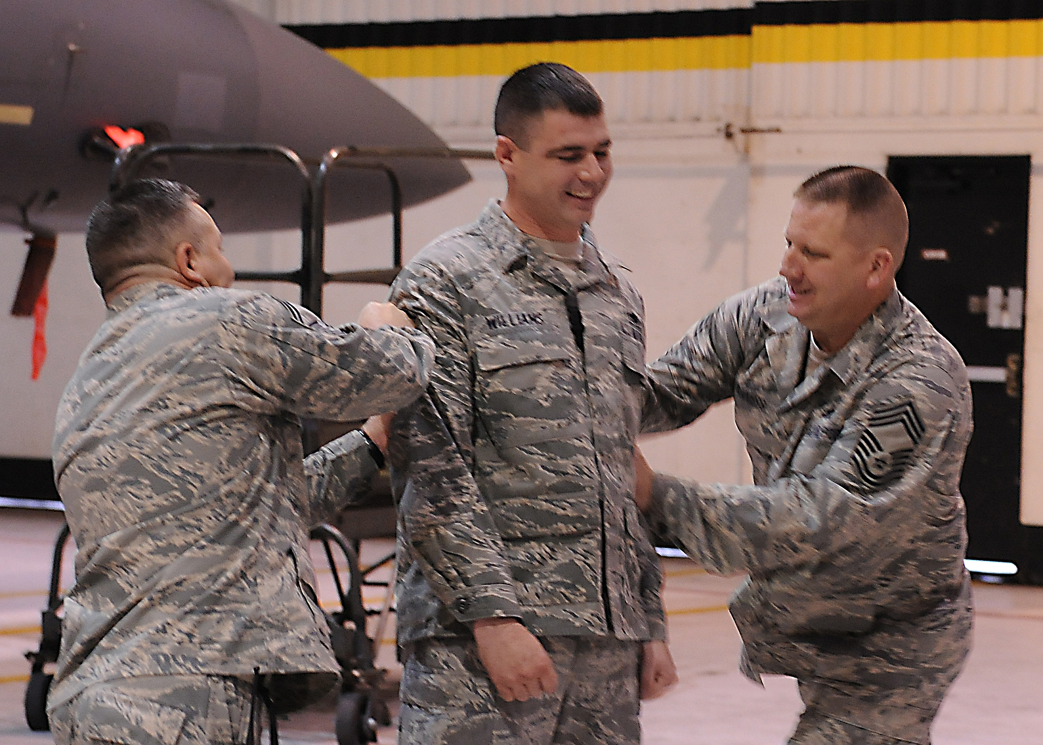 Veteran crew chief receives surprise promotion > Seymour Johnson Air ...