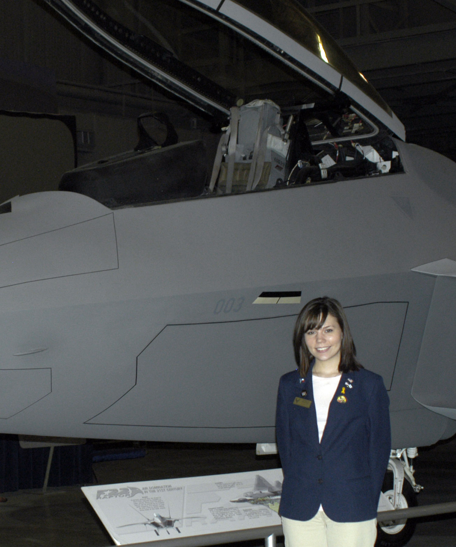 Volunteer Jessica Weaver