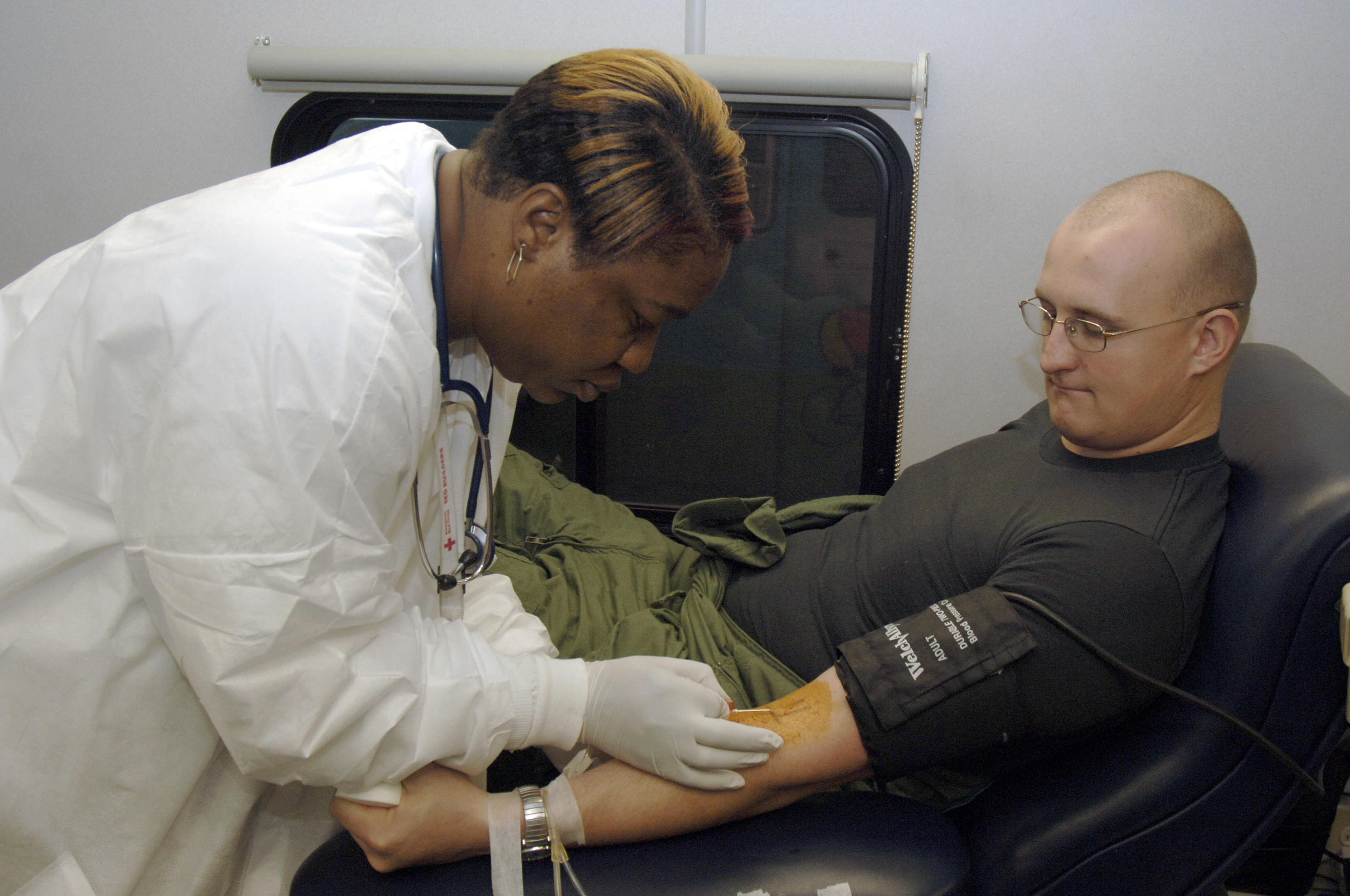 Blood by the pint > Joint Base Charleston > Article Display